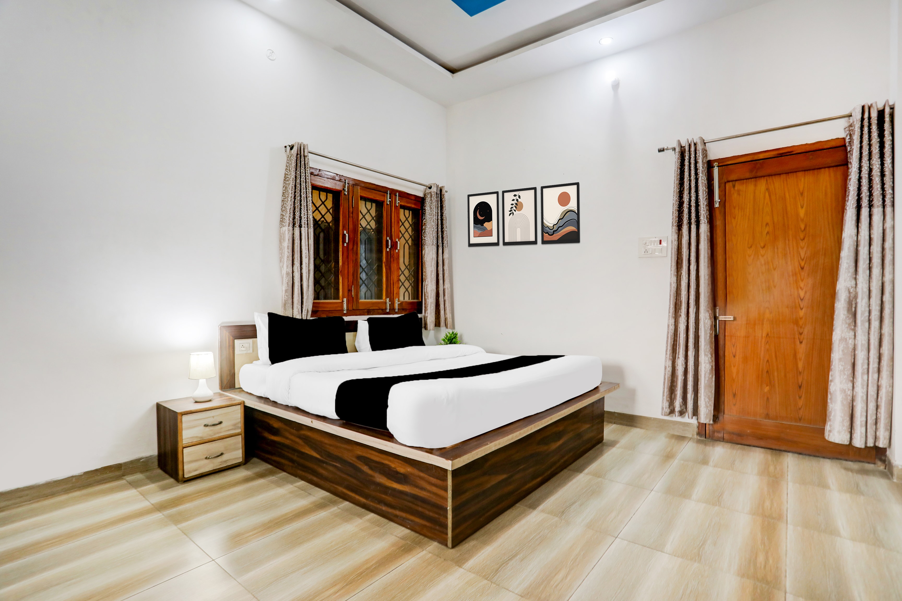 Hotel O Nandi House Inn, Flagship Prayagraj, Book @ ₹922 - OYO
