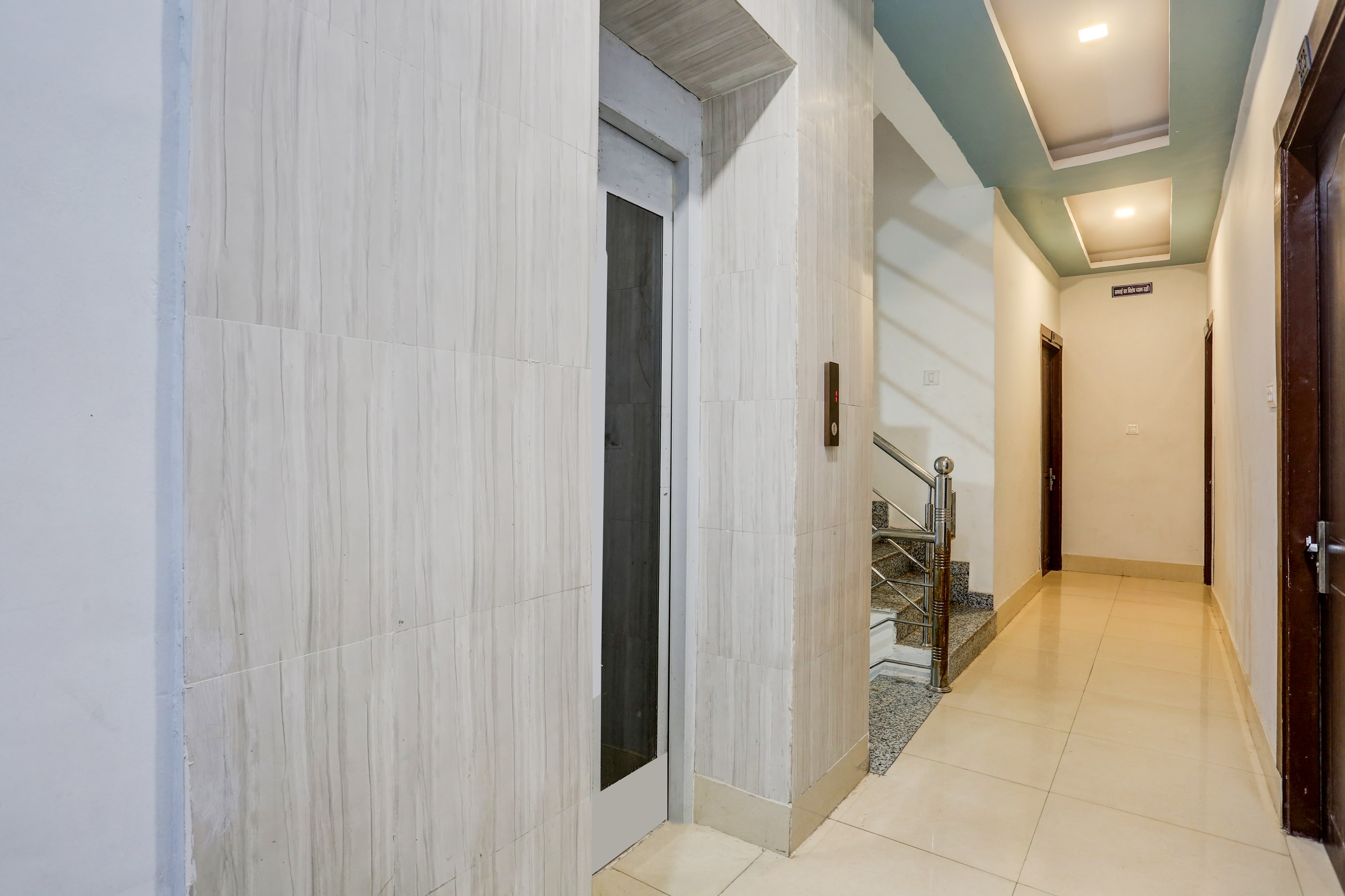 Hotel O Shri Bankey Bihari Hotel, Flagship Haridwar, Book @ ₹792 - OYO