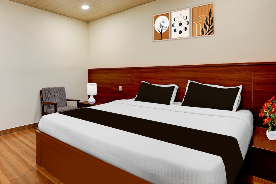 Super Hotel O Machilipatnam, Flagship Vijayawada, Book @ ₹2204 - OYO