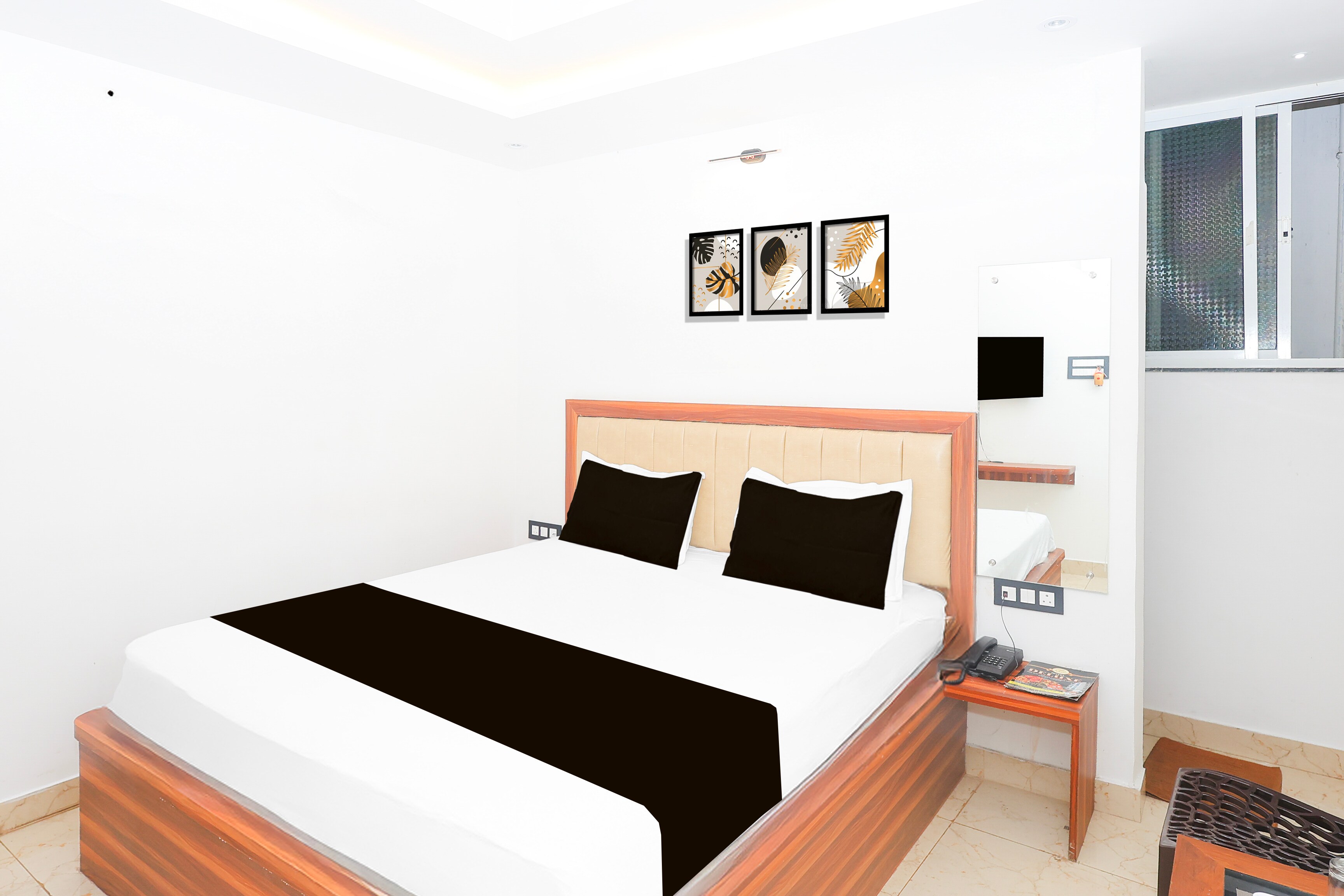 Hotel O Deluxe, Flagship Ranchi, Book @ ₹1382 - OYO