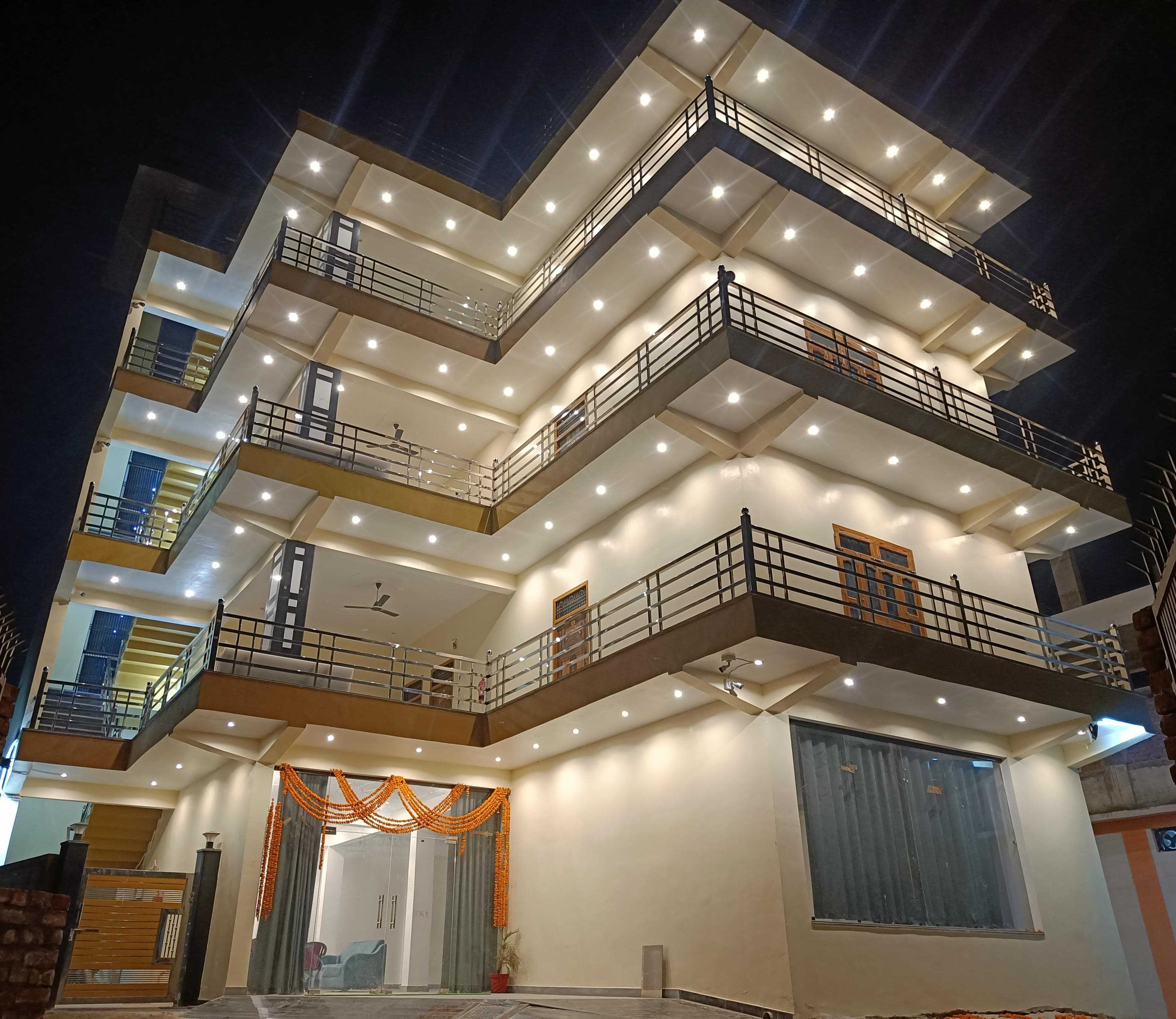 Hotel O Awadh Kunj Palace , Flagship Ayodhya, Book @ ₹1250 - OYO