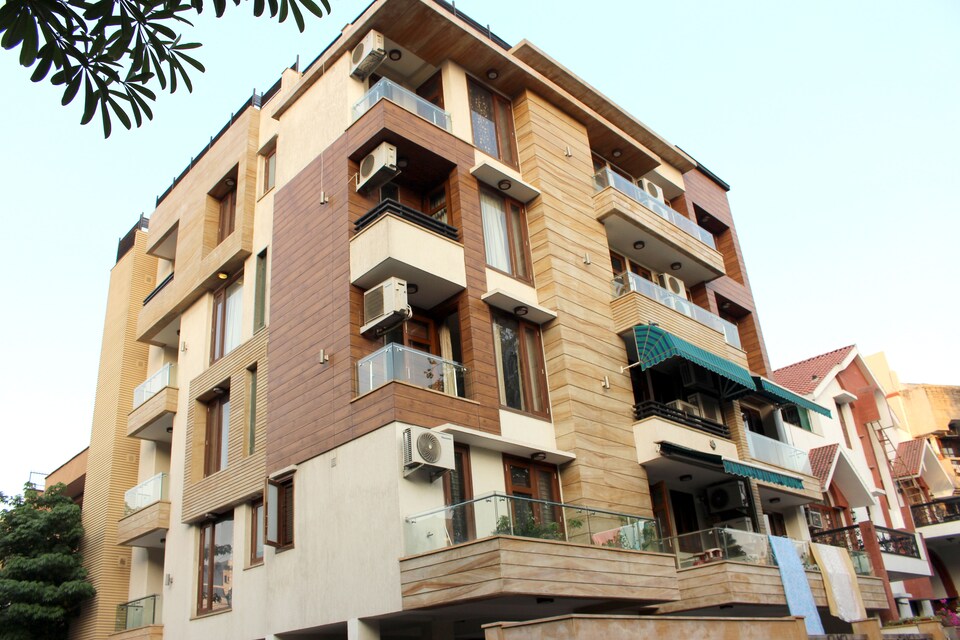 OYO Homes 299 Nehru Enclave, Premium Delhi, Book @ ₹1095 - OYO