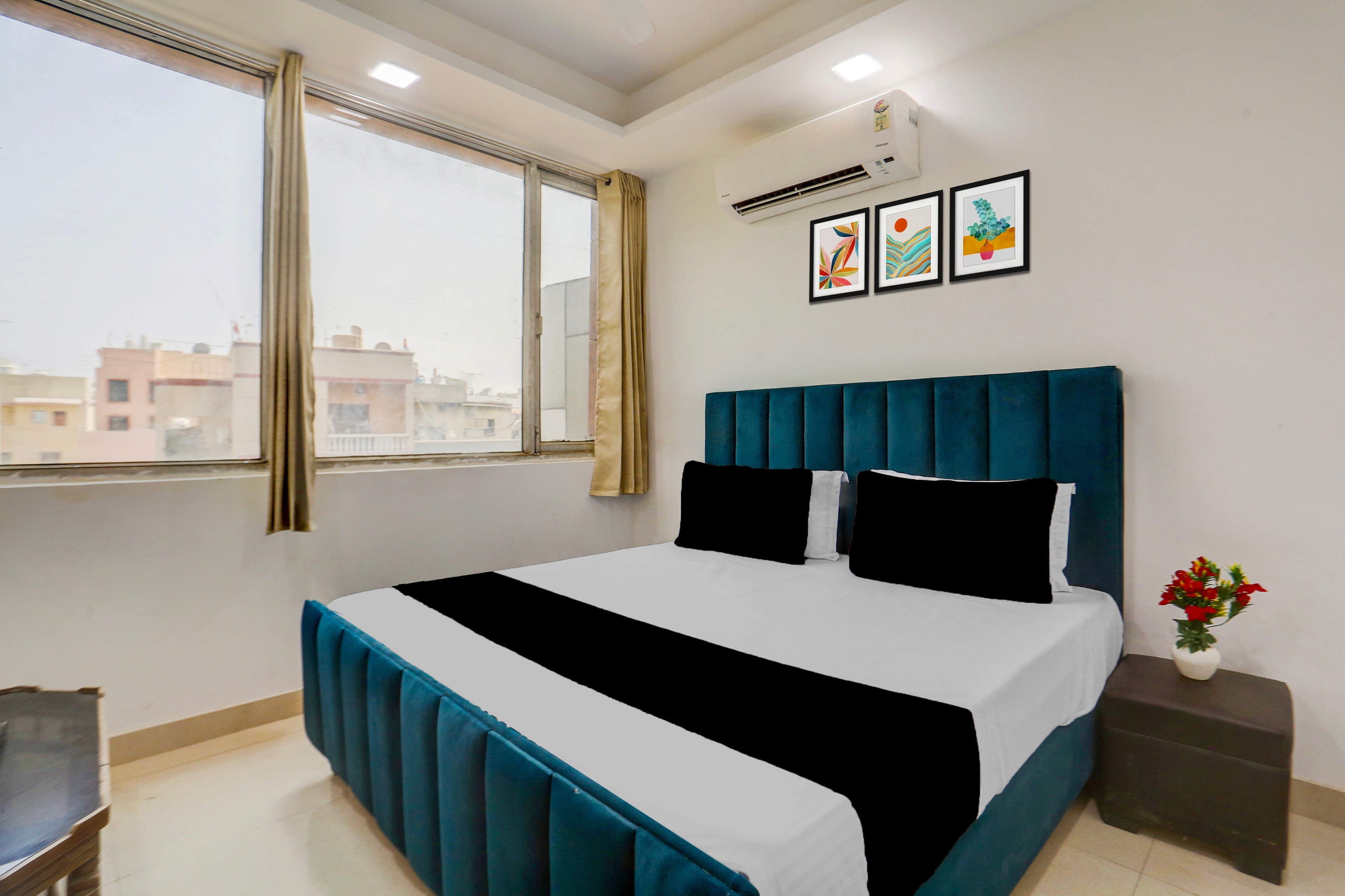 SPOT ON Heaven Stay, SPOT ON Delhi, Book @ ₹1391 - OYO