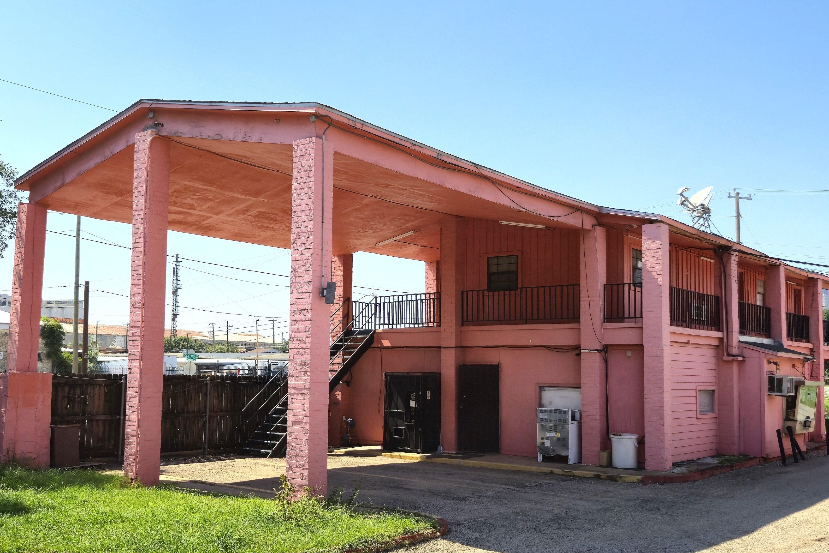 Way Side Inn by Hotel O Dallas near Fair Park Downtown, OYO Hotels ...