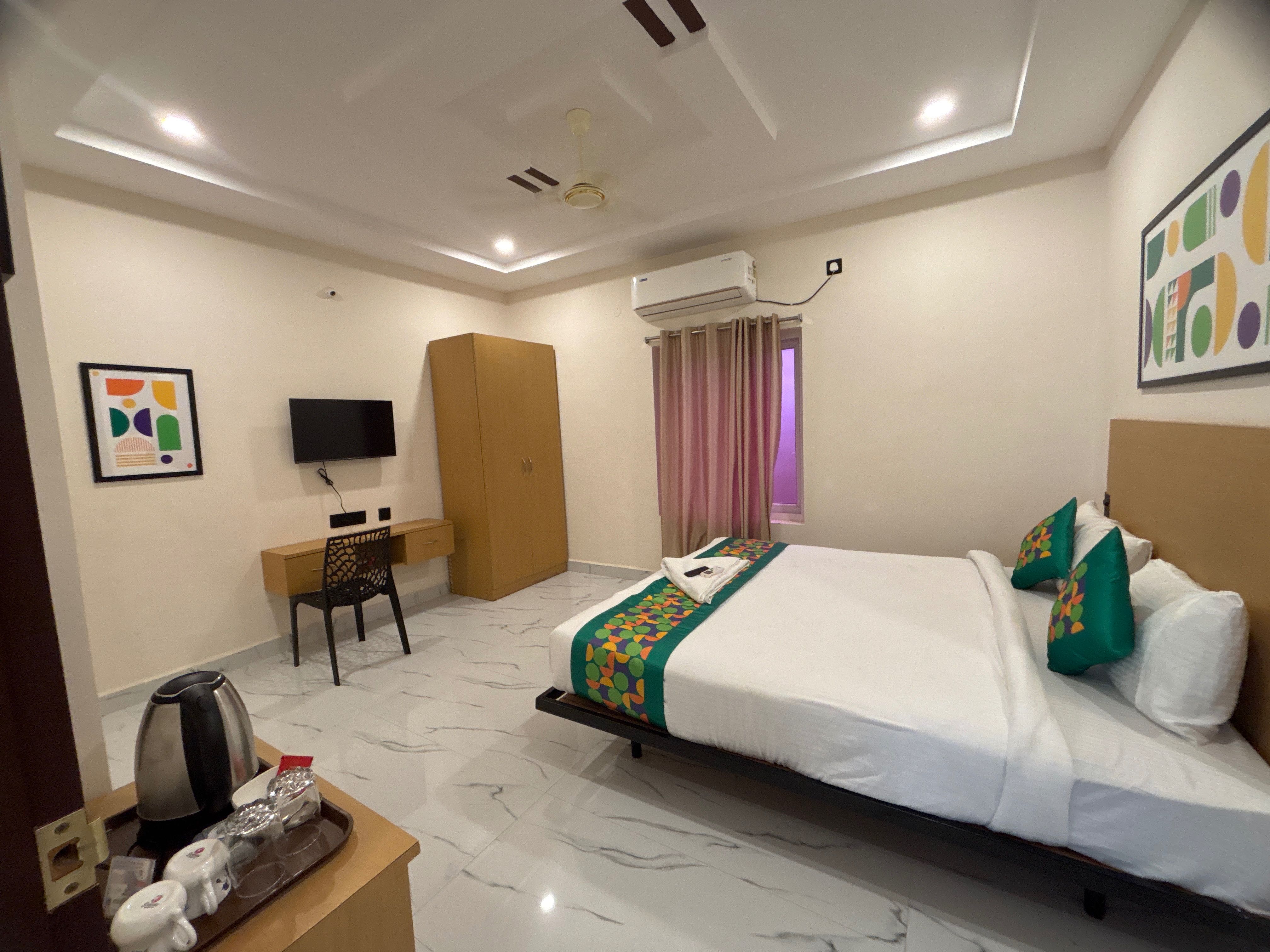Townhouse Hotels in Sircilla Rural, Karimnagar Starting @ ₹1091 - Upto ...