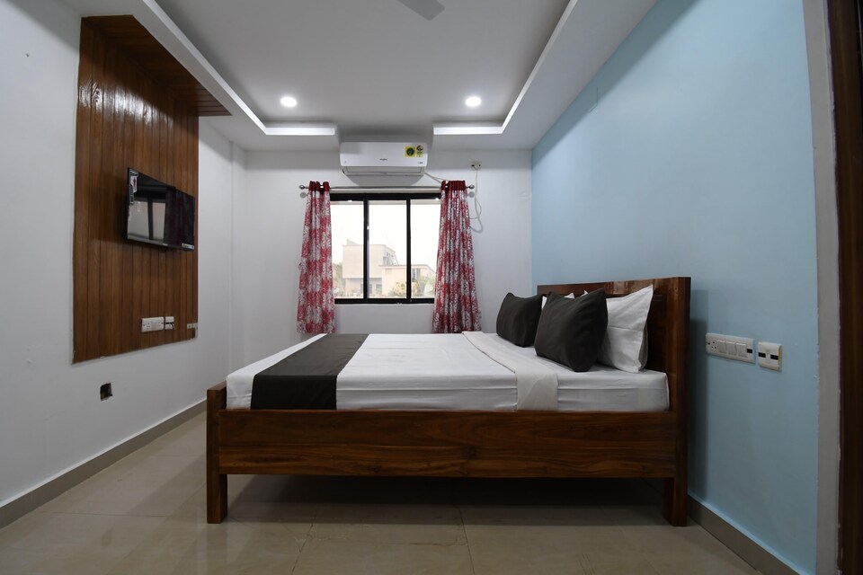 Hotel O Rolex Resort, Flagship Bhadrak, Book @ ₹900 - OYO