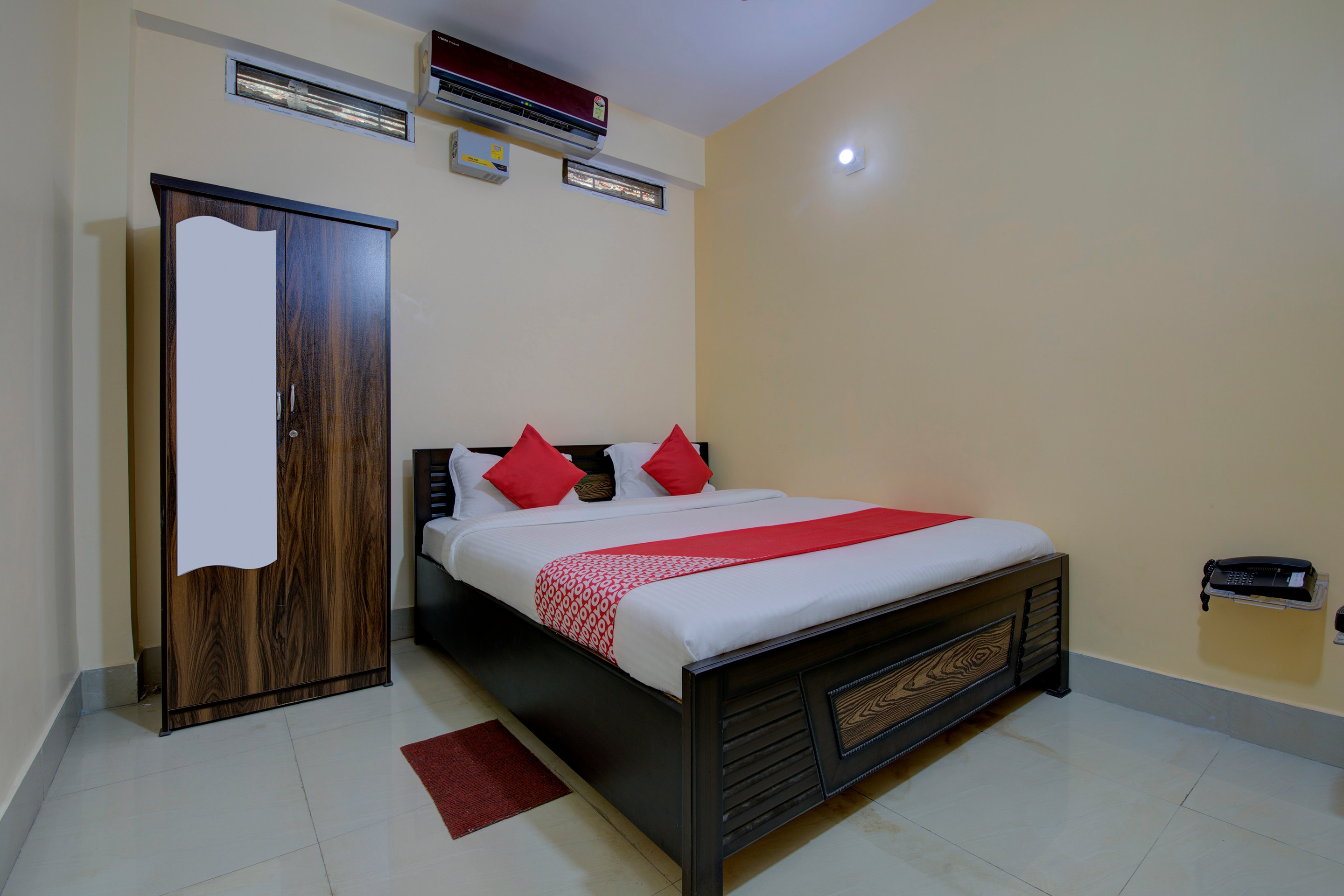 OYO Hotel Harsh Raj Residency, OYO रूम्स पटना, Book @ ₹461 - OYO