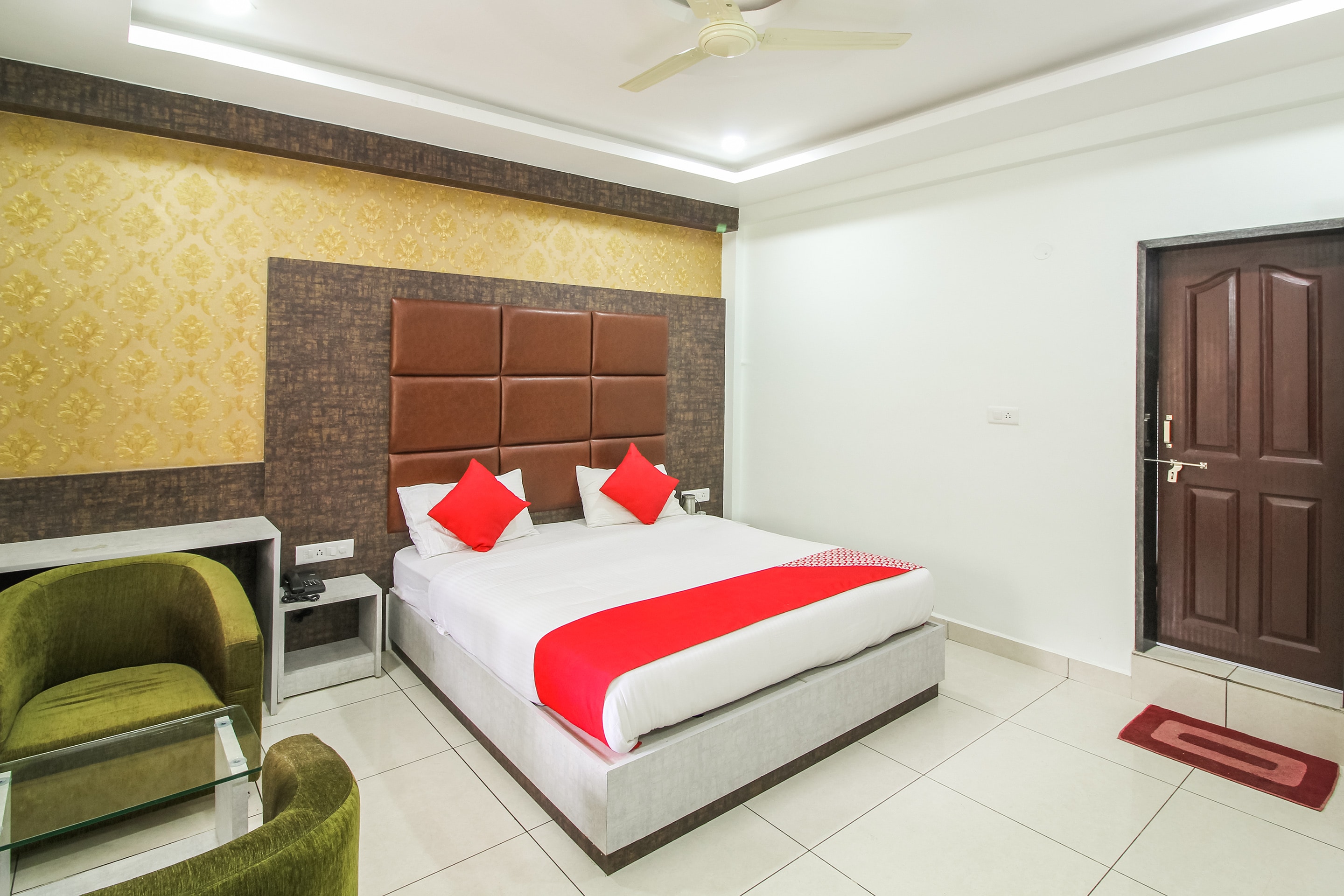 Premium Hotels in Chamundi Temple, Mysore Starting @ ₹879 - Upto 72% ...
