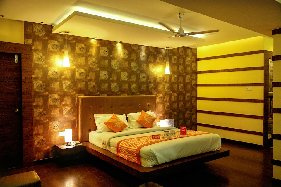 OYO 2777 Hotel Samdariya Inn, OYO Rooms Jabalpur, Book @ ₹1095 - OYO