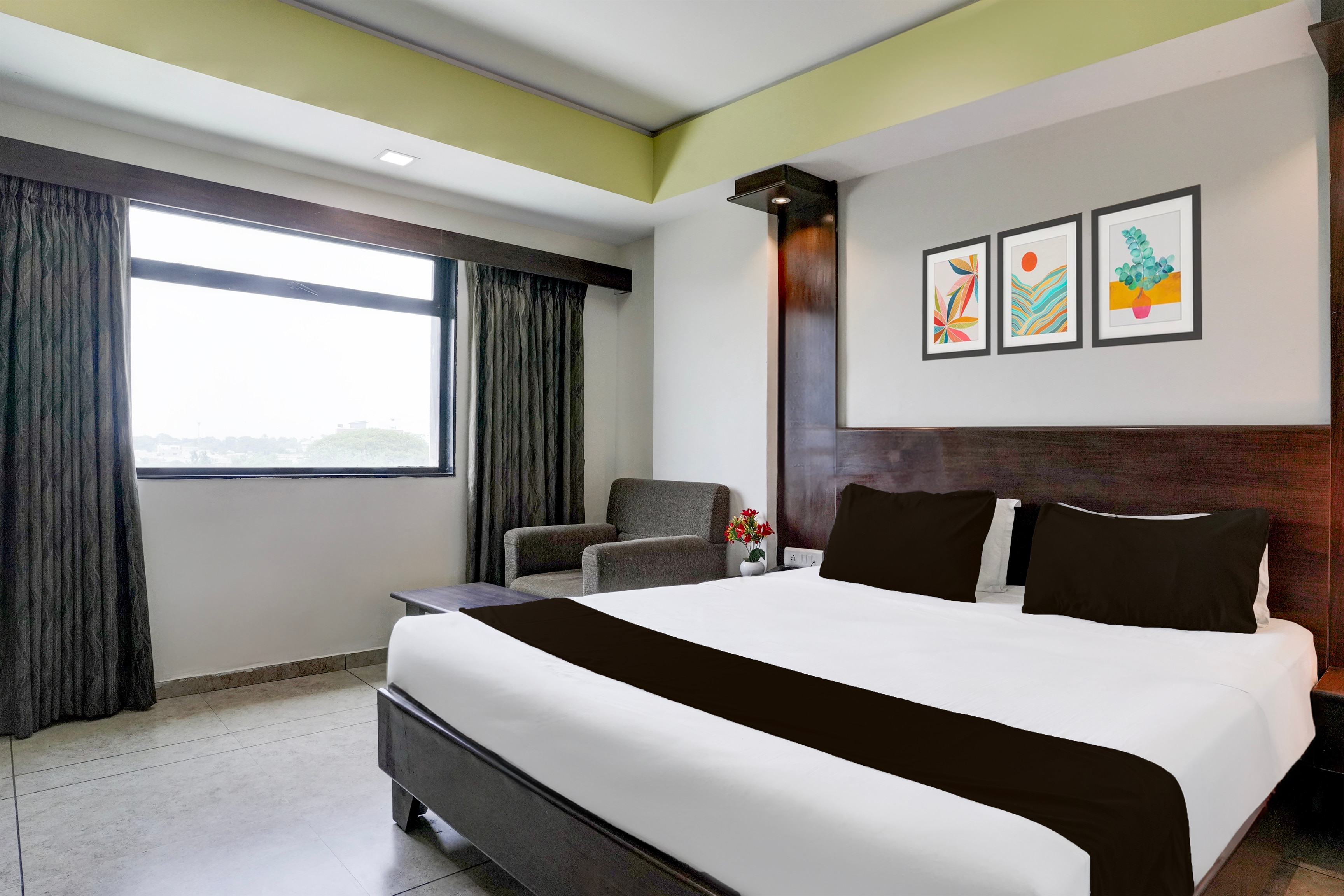 Townhouse Hotels in Royal Tava Fry, Nadiad Starting @ ₹880 - Upto 73% ...