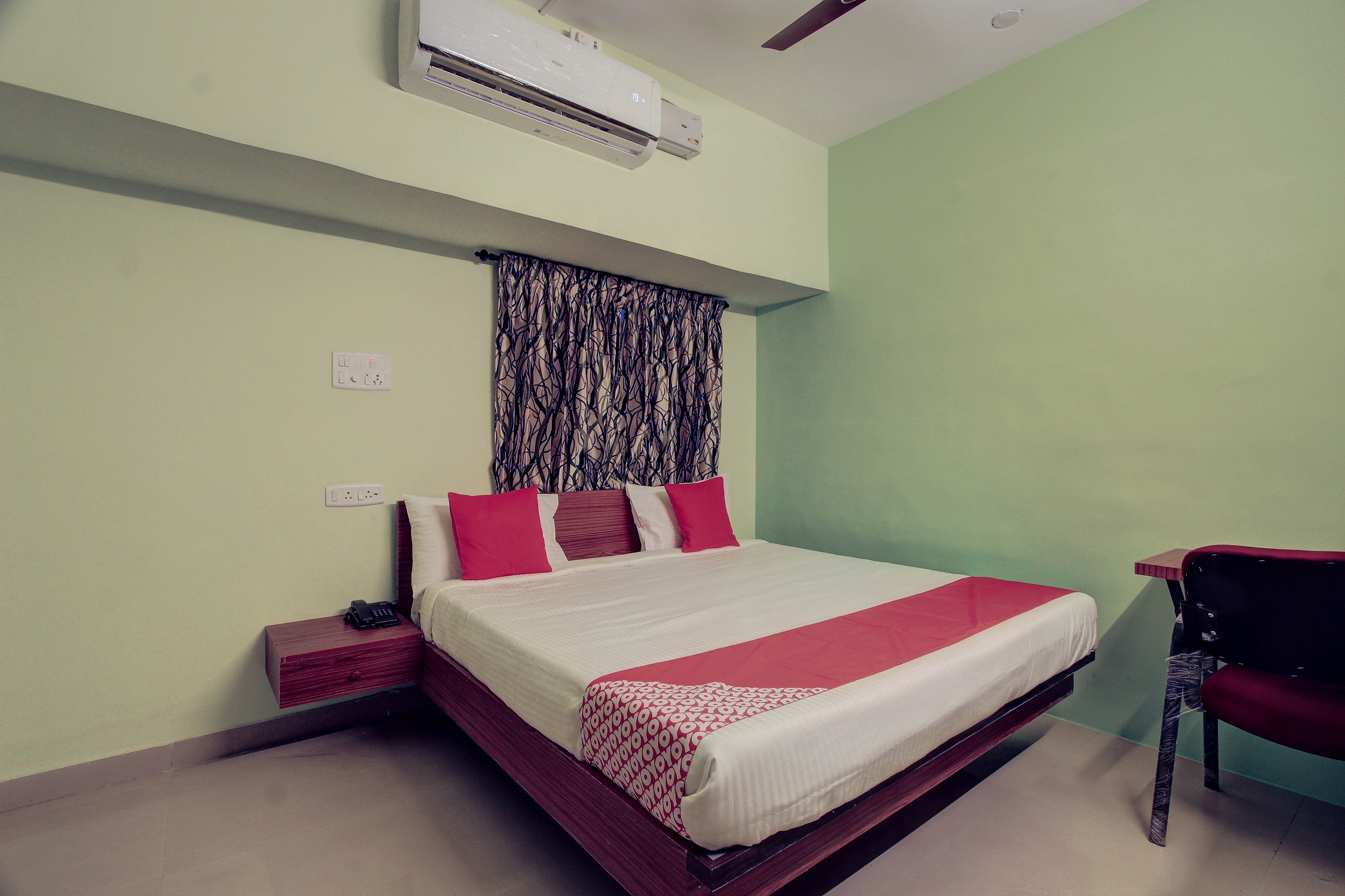 OYO Redwood, OYO Rooms Coimbatore, Book @ ₹601 - OYO