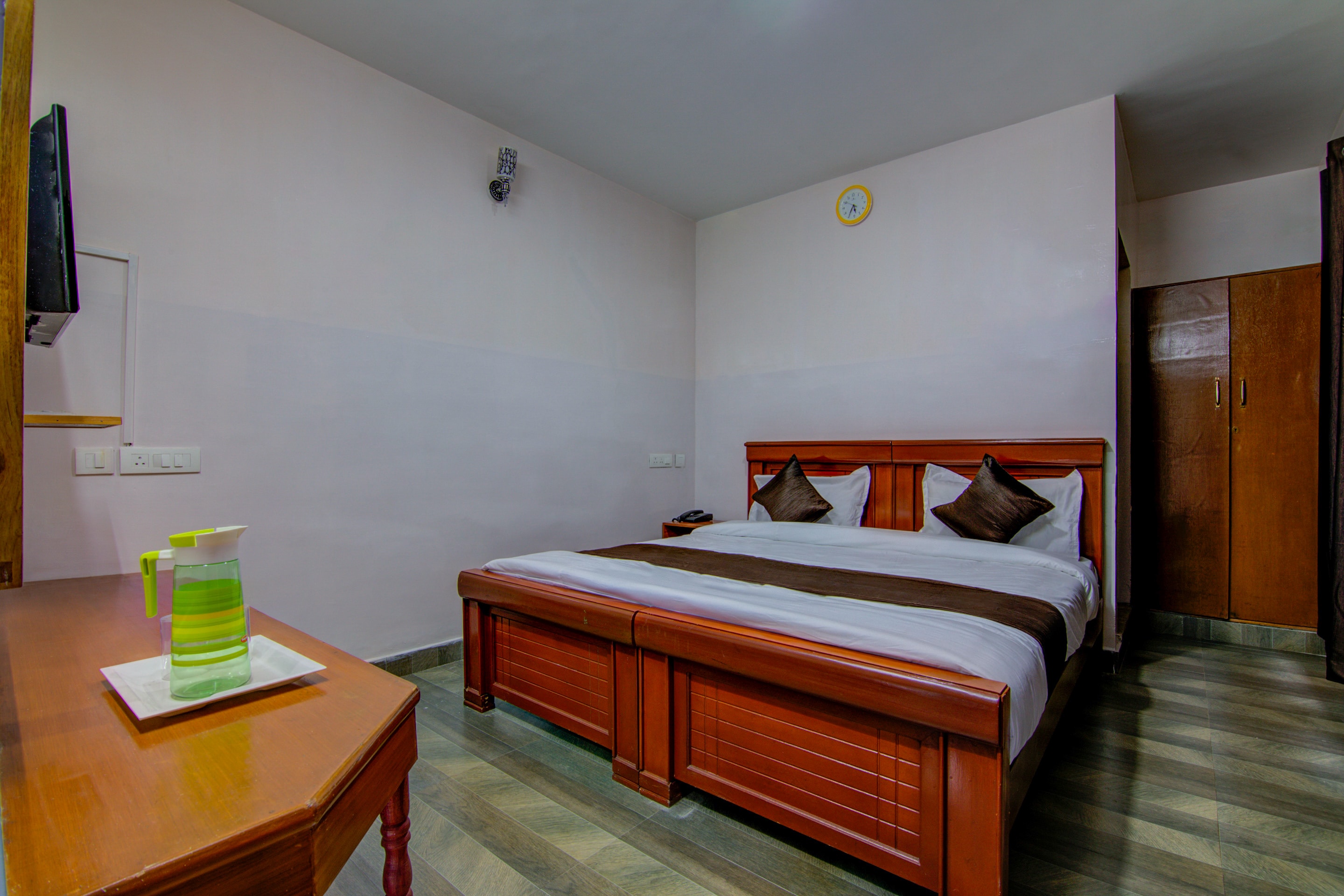 OYO Hotel All Season, OYO Rooms Ooty, Book @ ₹463 - OYO