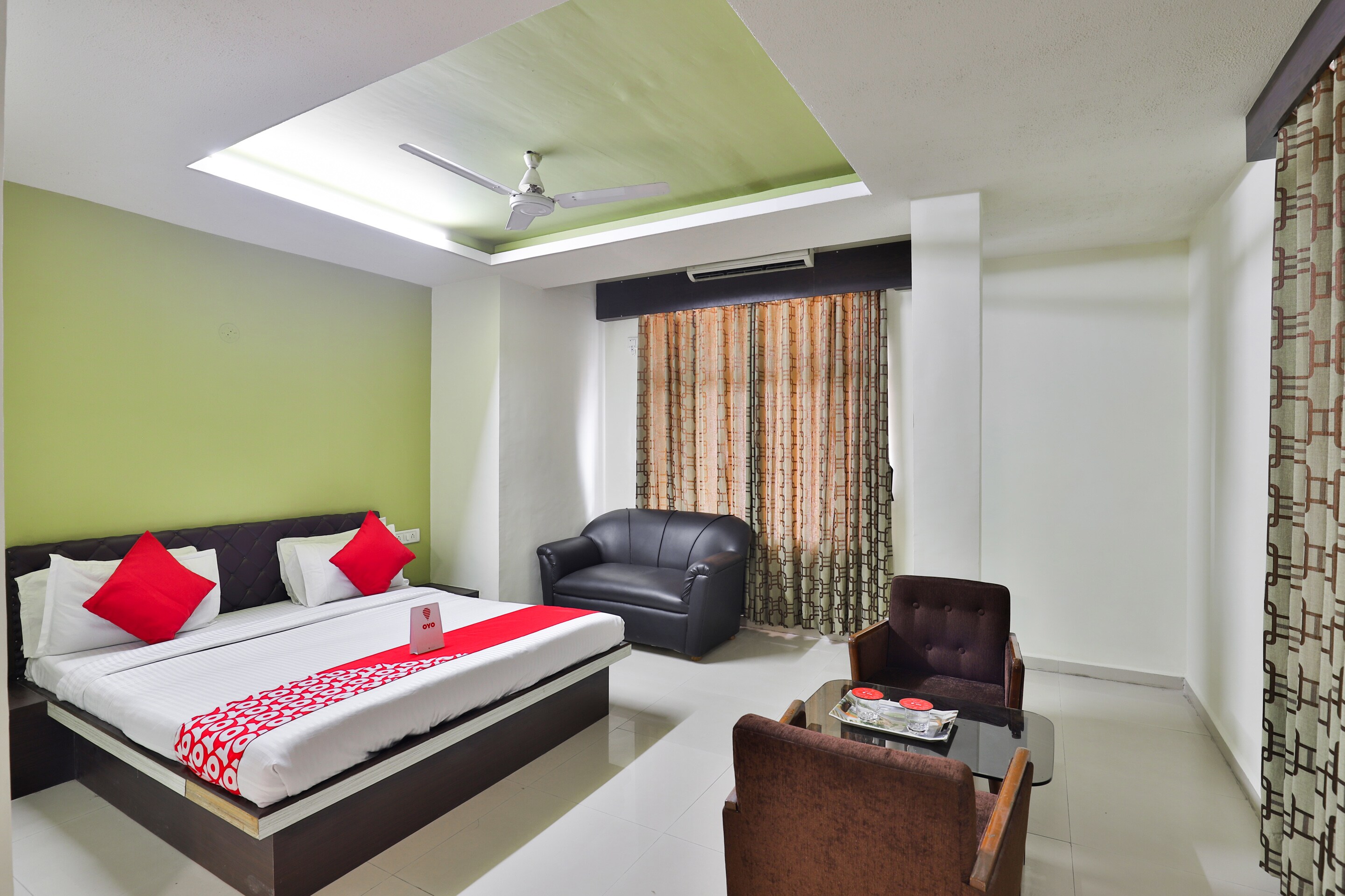 Hotels in Vapi: Best Budget Vapi Hotels from ₹870