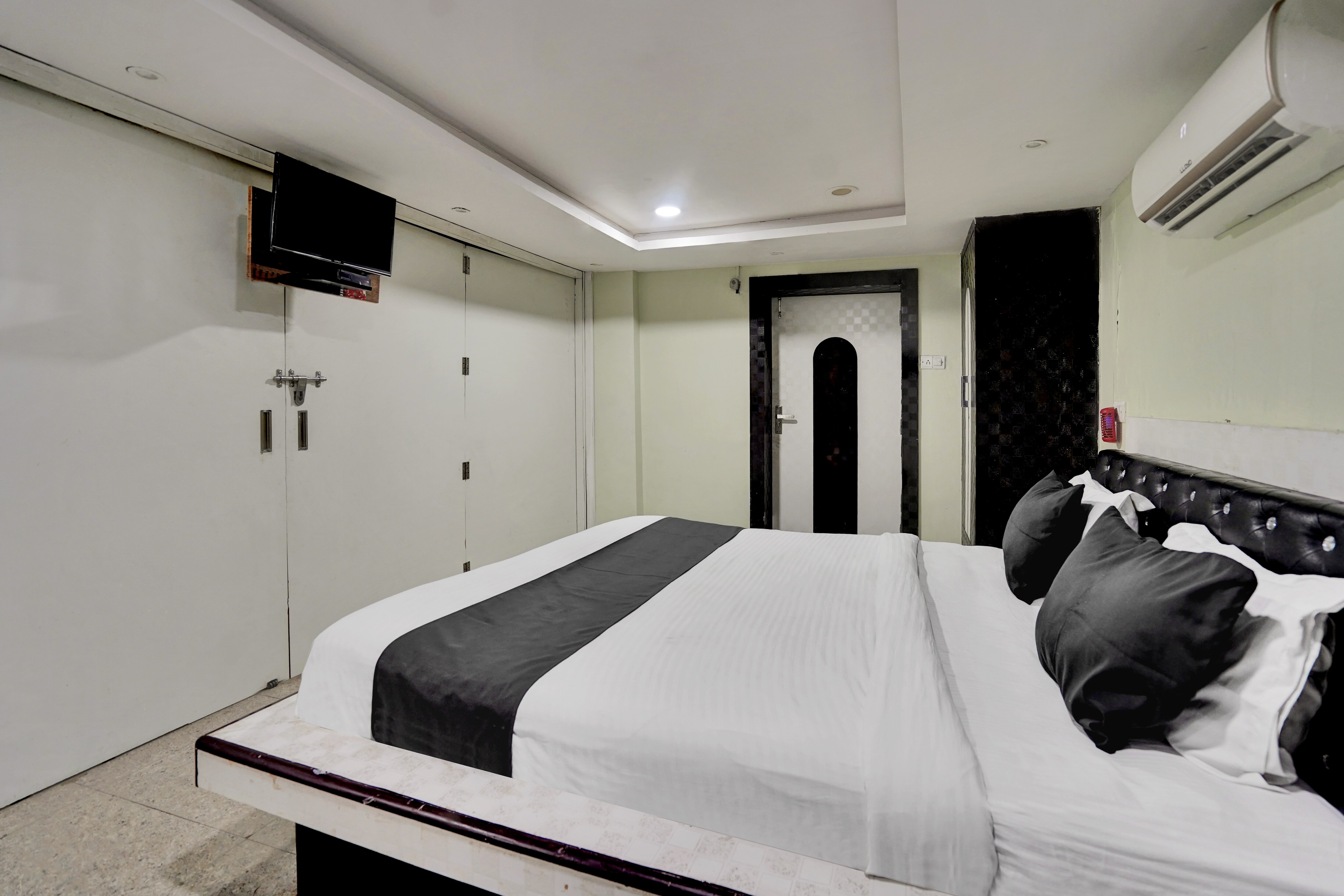 Hotels in Kota: Best Budget Kota Hotels from ₹495