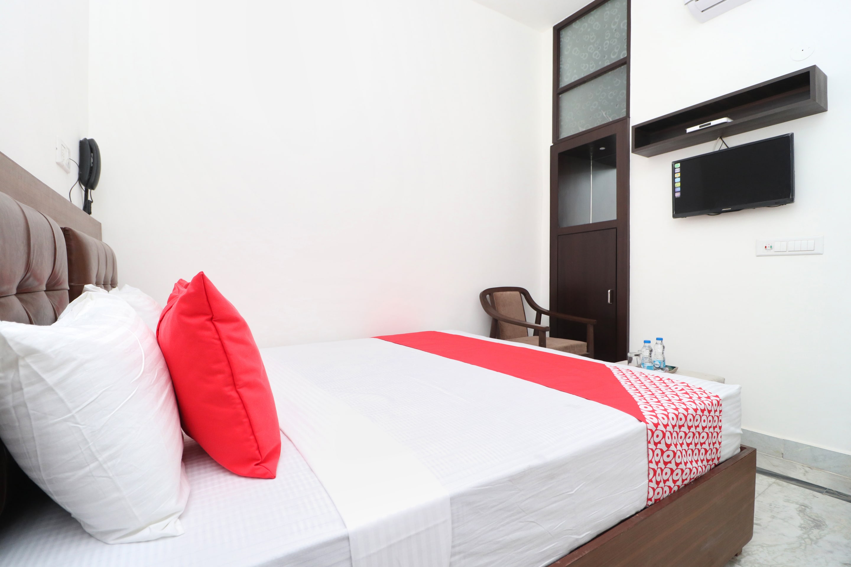 OYO Hotel P Grand, Premium Ludhiana, Book @ ₹501 - OYO