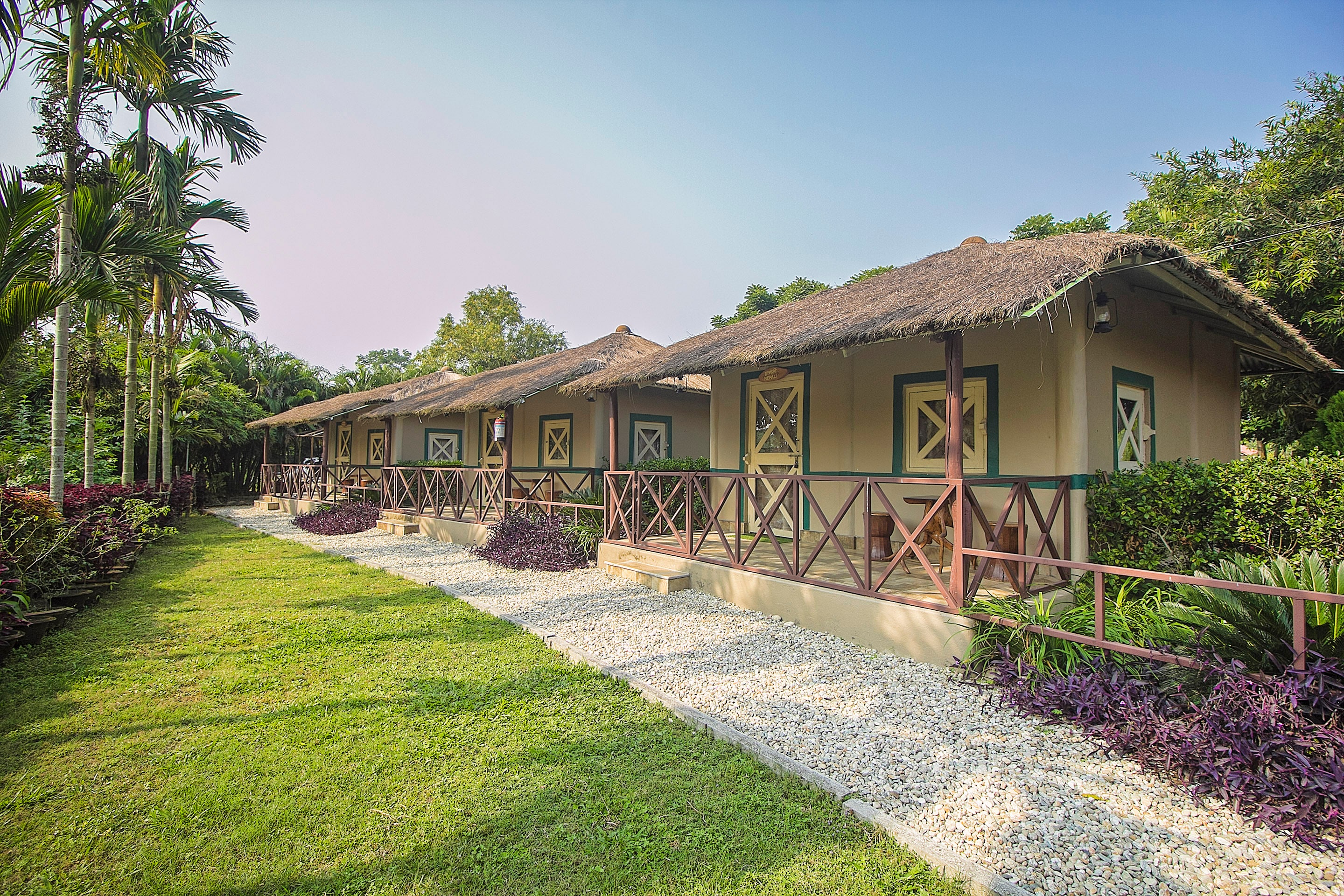 OYO 24391 Resort Gorumara Nest, Premium Siliguri, Book @ ₹2413 - OYO