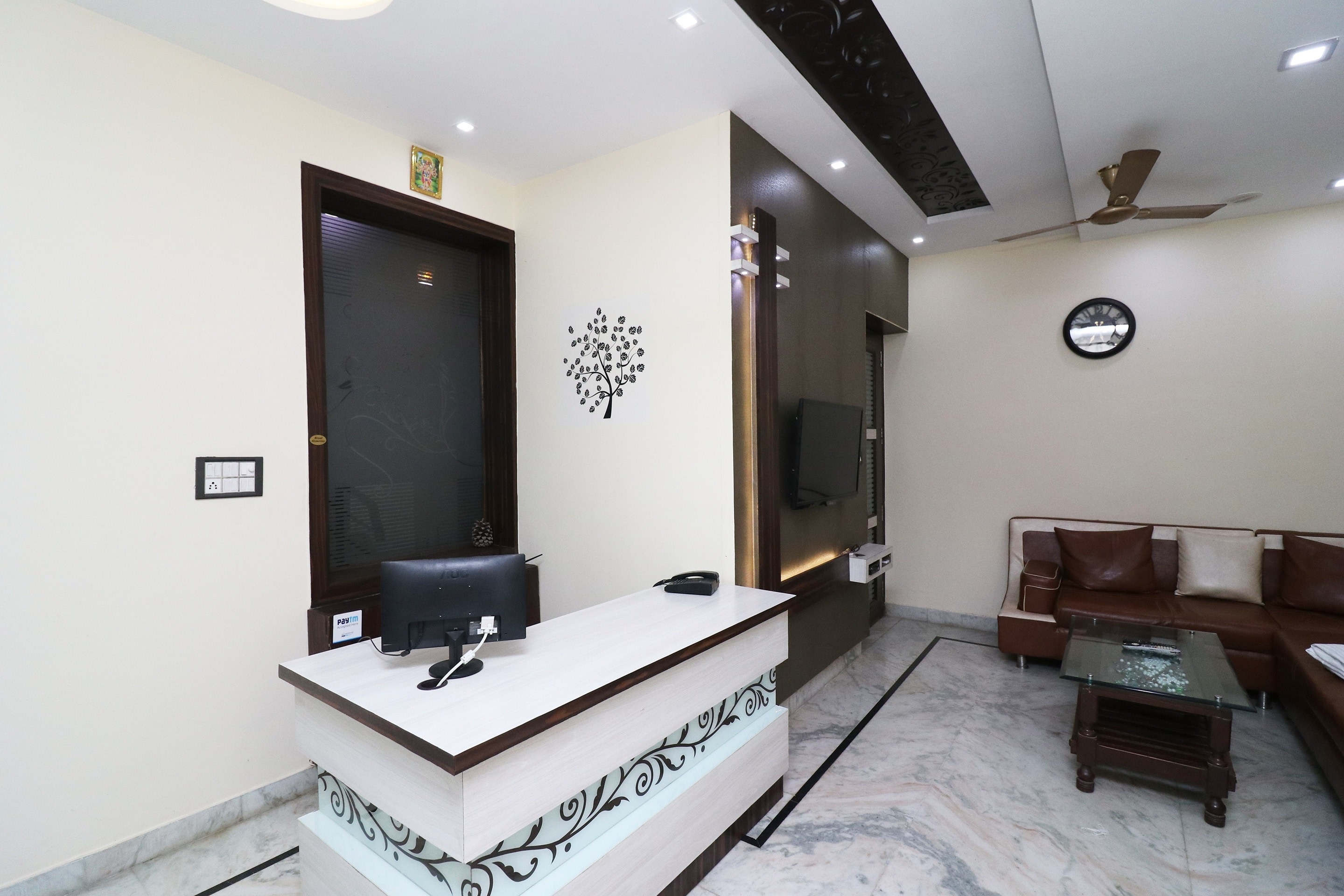 OYO Royal Taj Home Stay, Flagship Agra, Book @ ₹719 - OYO