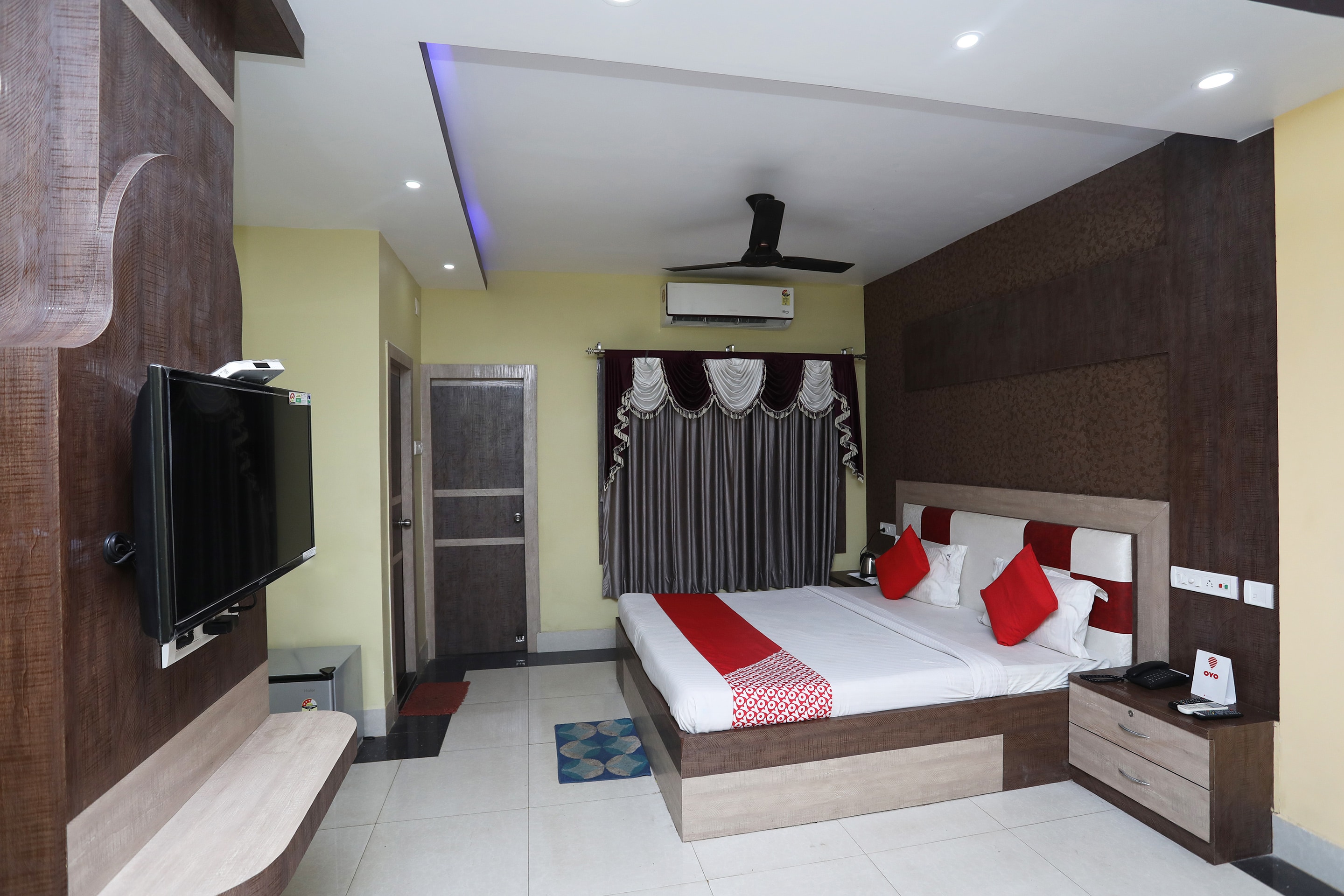 OYO Hotel Tr Palace, OYO Rooms Haldia, Book @ ₹501 - OYO