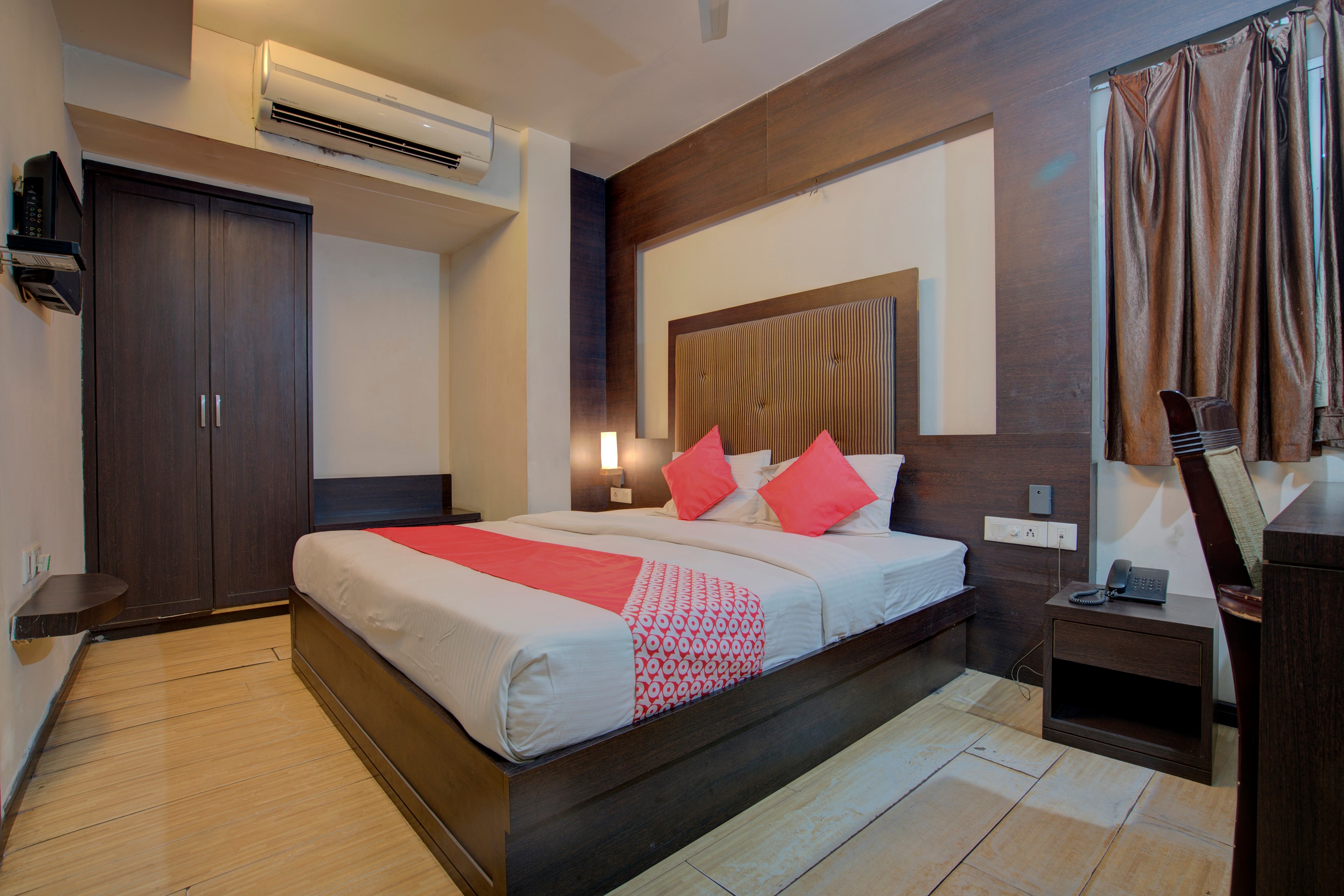 OYO Hotel Vip Regency, Premium Dhanbad, Book @ ₹1095 - OYO