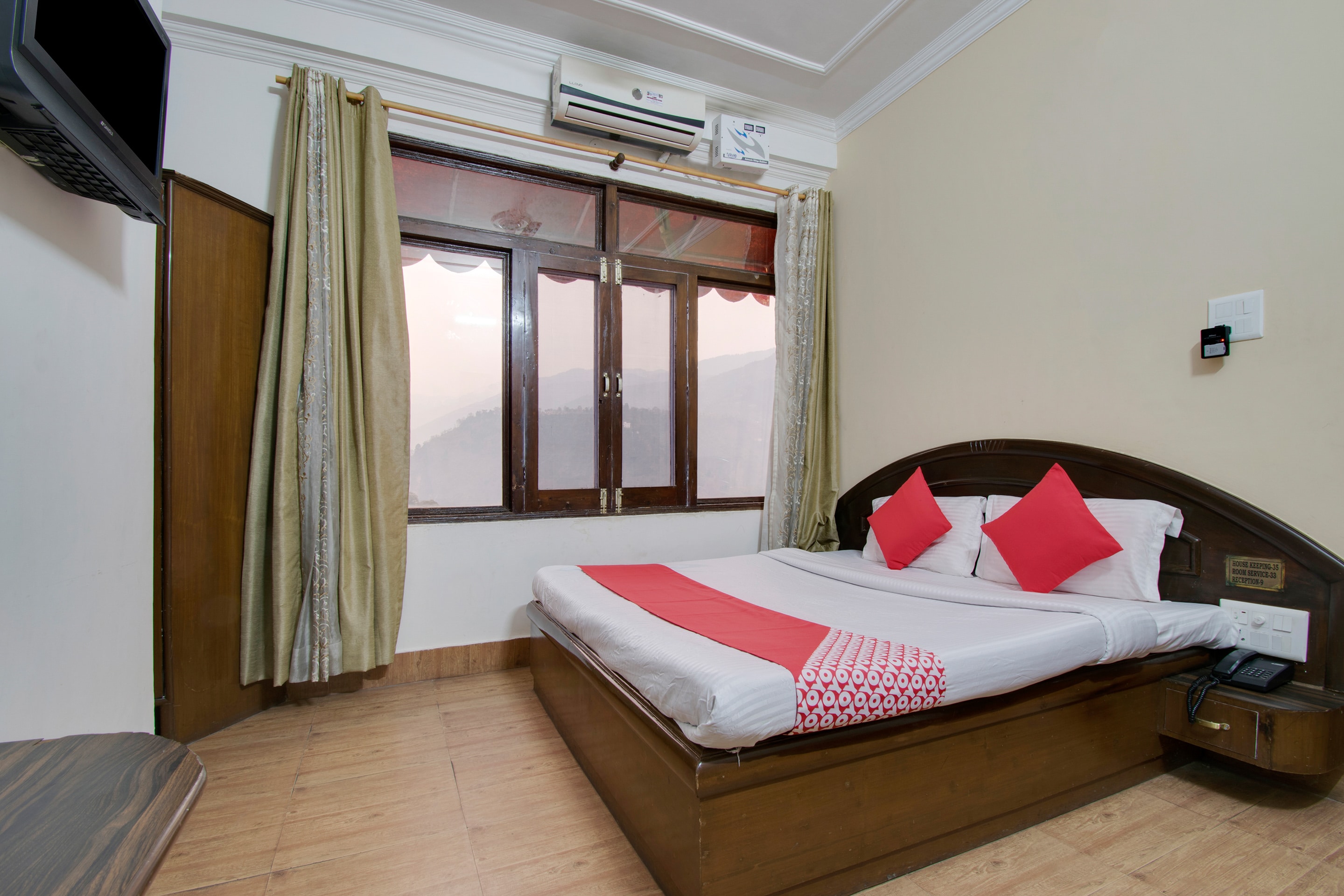 OYO Hotel White House, OYO Rooms Chamba, Book @ ₹494 - OYO