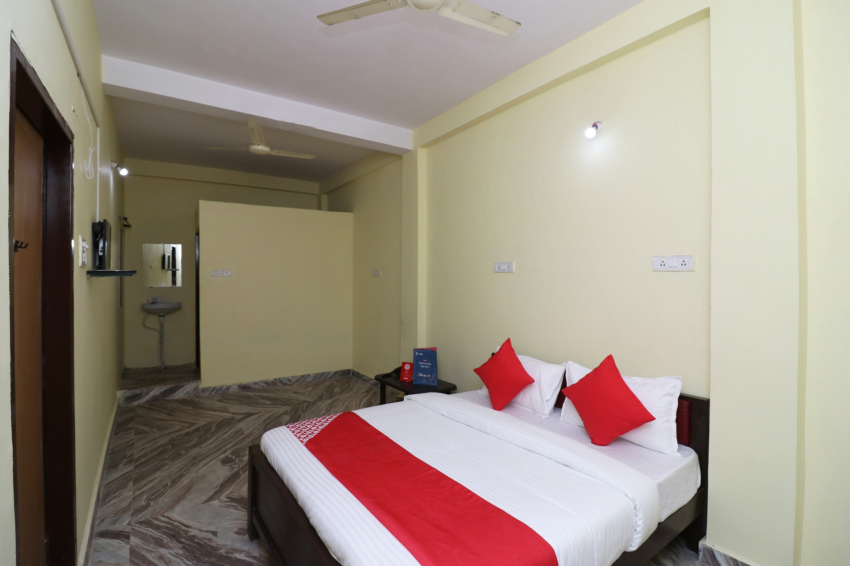 Home Hotels in Ayodhya Bypass Road, Bhopal Starting @ ₹435 - Upto 73% ...