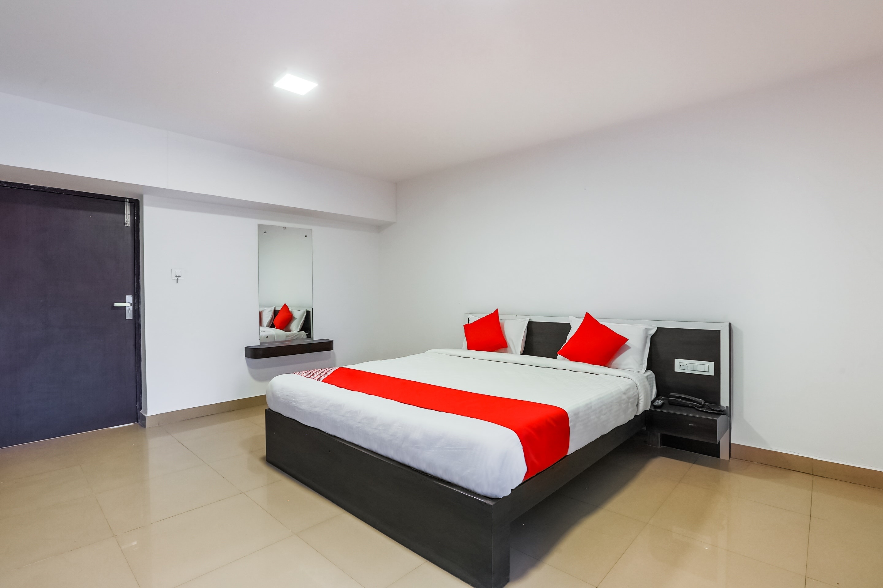 OYO Mr Residency, OYO Rooms Ooty, Book @ ₹446 - OYO