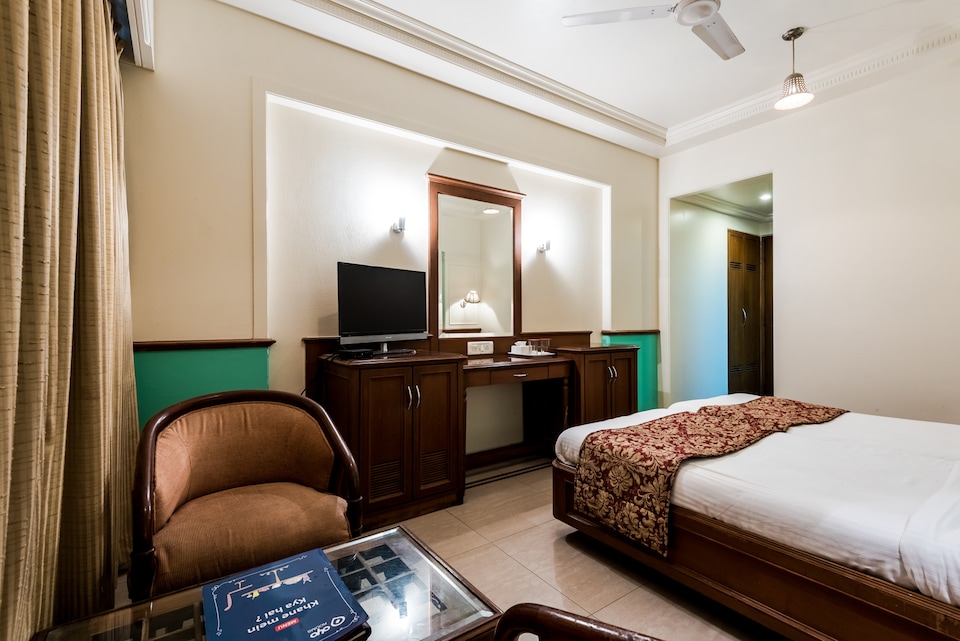 OYO Rooms 223 Passport Office Thane, OYO Rooms Mumbai, Book @ ₹1095 - OYO