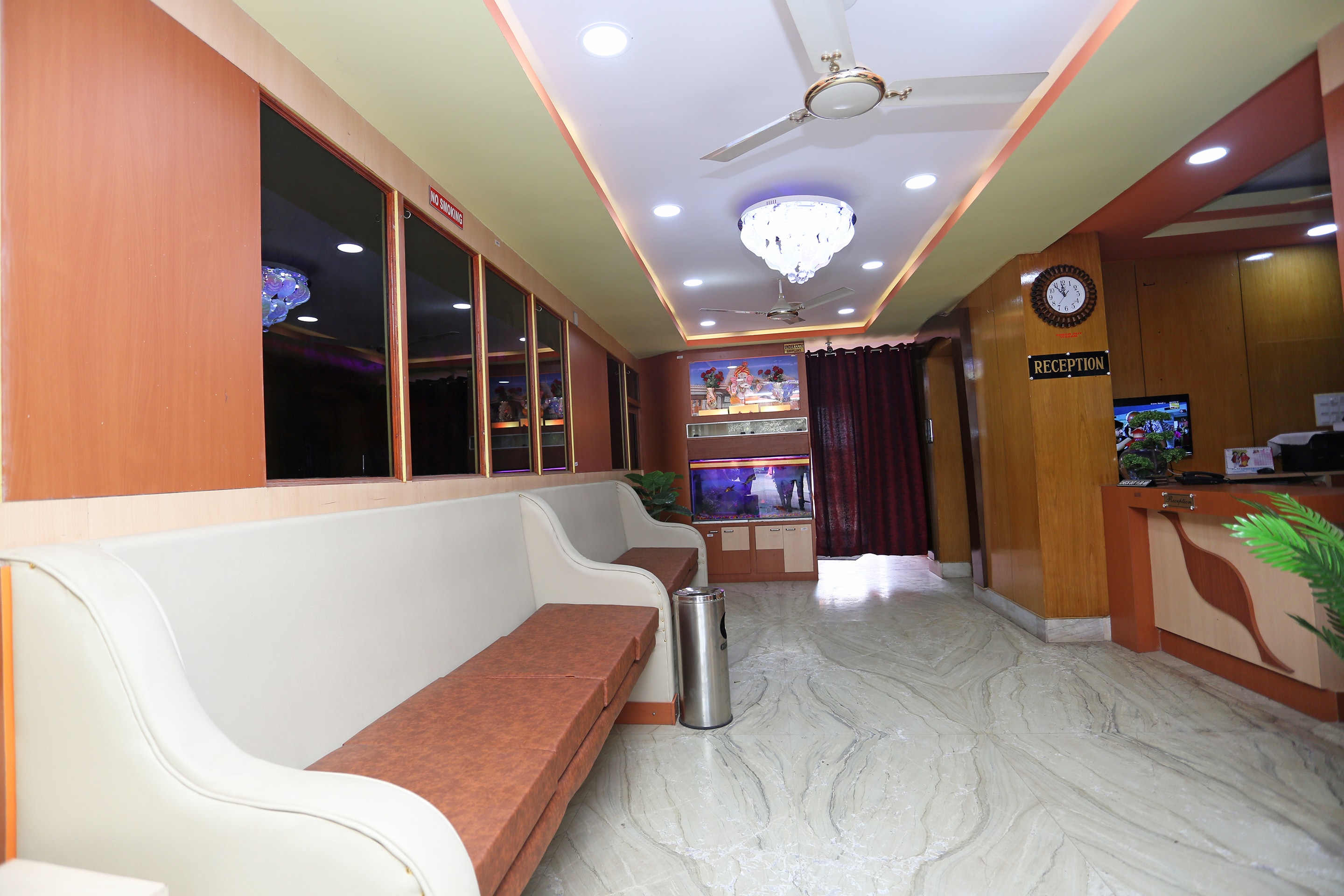 Hotel O Raj Rajeswari, Flagship Asansol, Book @ ₹1548 - OYO