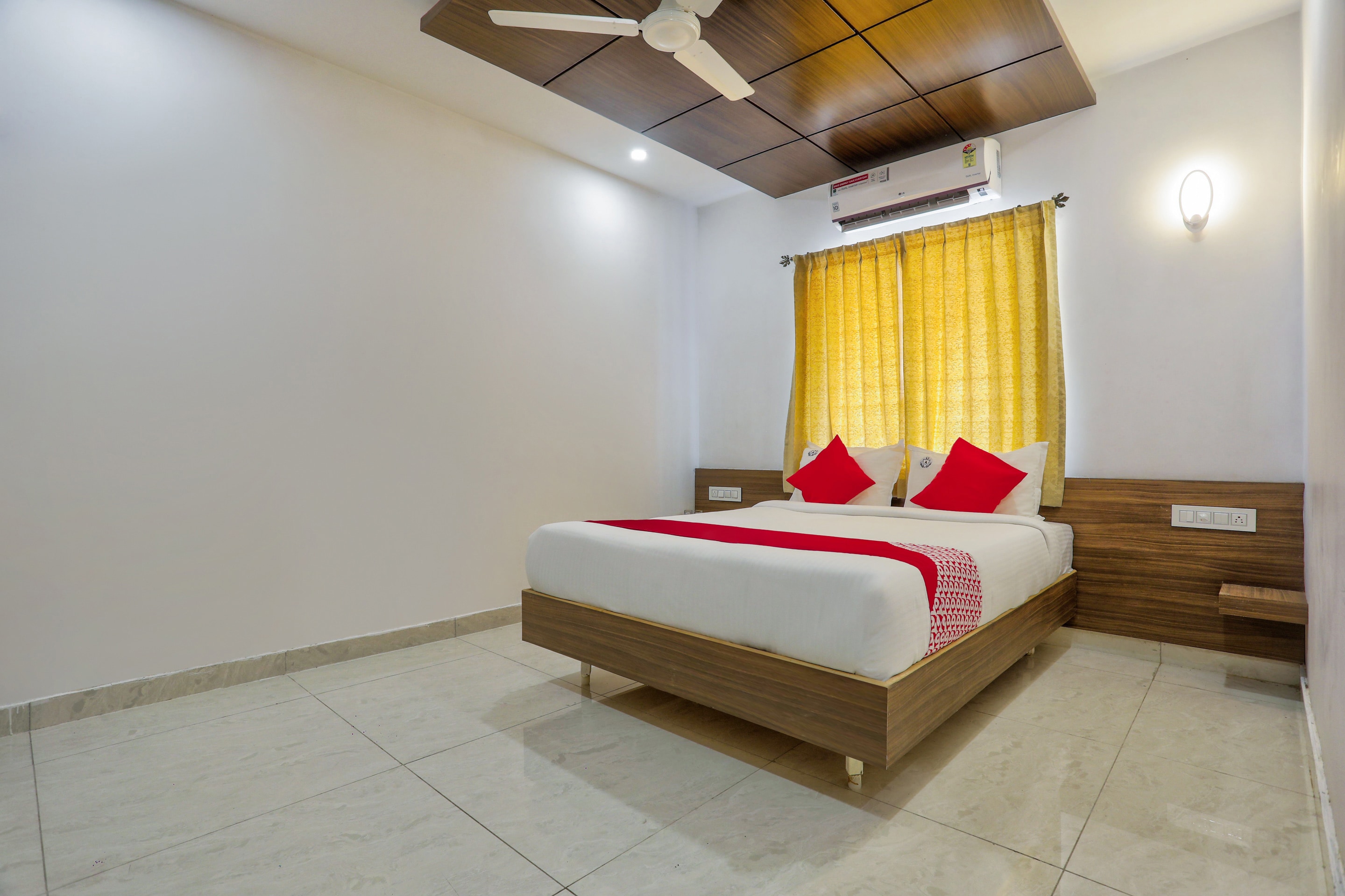 OYO 29331 Hotel St Anne's, OYO Rooms Velankanni, Book @ ₹1095 - OYO