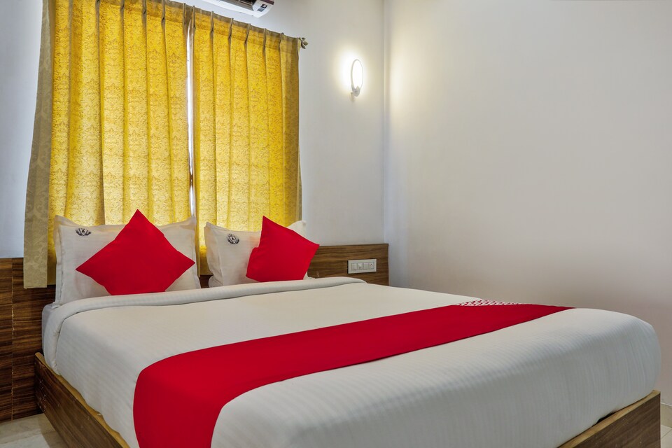 OYO 29331 Hotel St Anne's, OYO Rooms Velankanni, Book @ ₹1095 - OYO