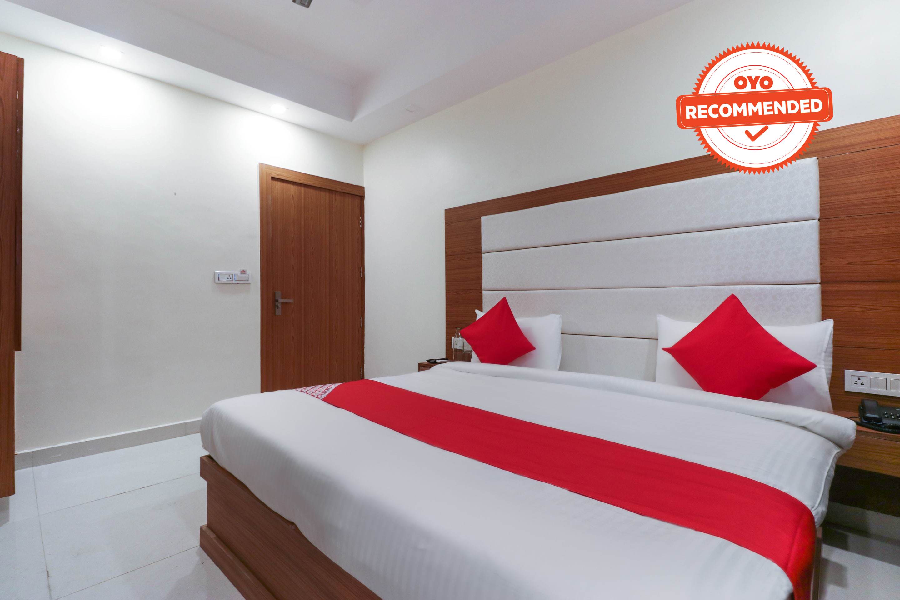 Collection O 30188 Yours Pacific, Collection O Dehradun, Book @ ₹1067 - OYO