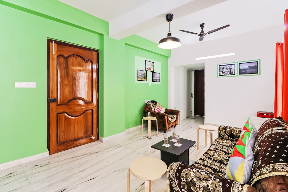 OYO 30190 Home NEHA KUMARI3, Home Kolkata, Book @ ₹1095 - OYO