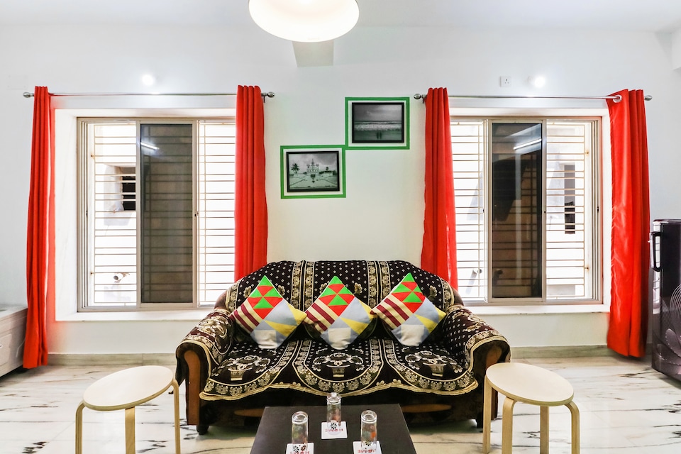 OYO 30190 Home NEHA KUMARI3, Home Kolkata, Book @ ₹1095 - OYO