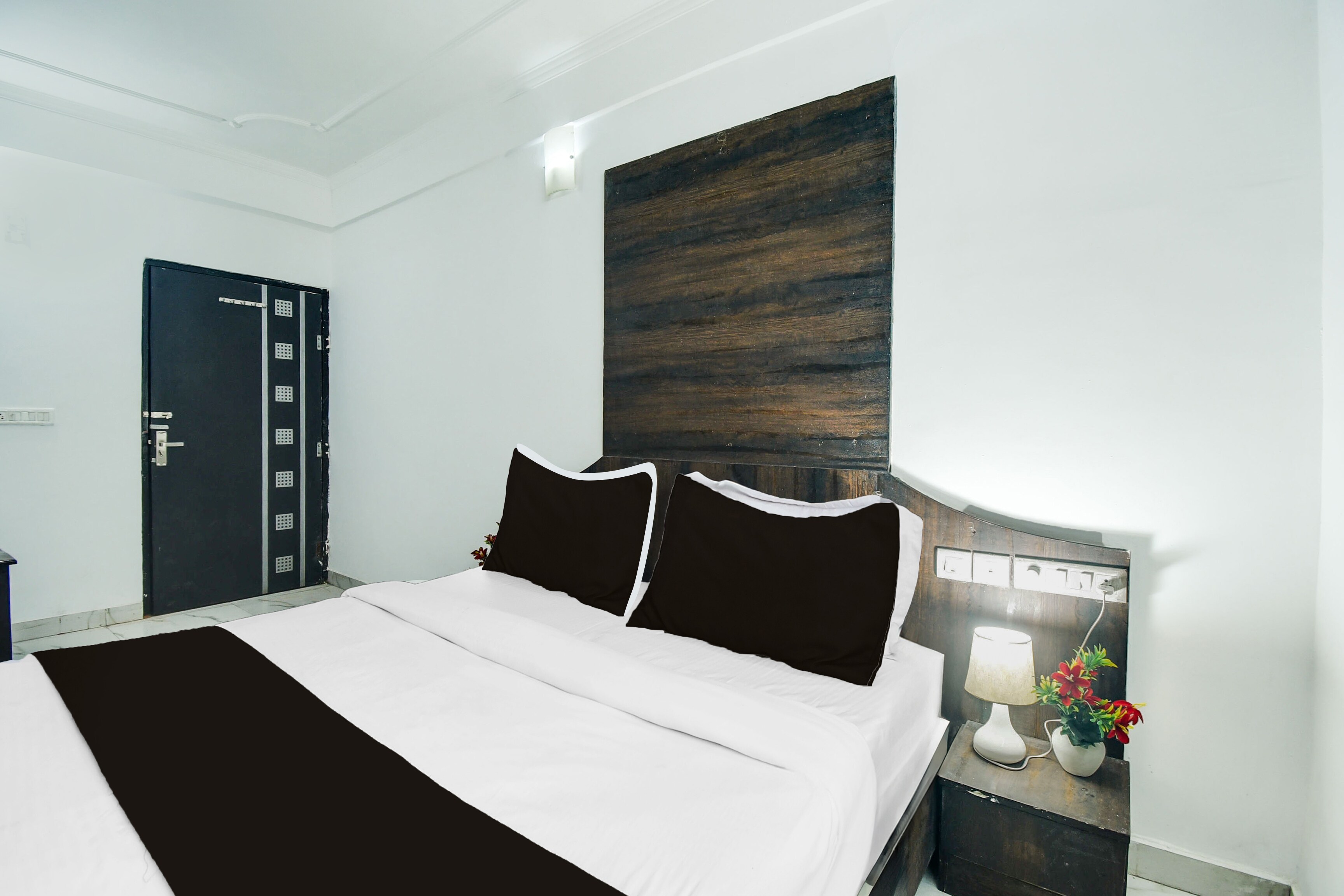 Hotels in Birla Mandir, Jaipur for Local Ids Accepted Starting @ ₹596 ...