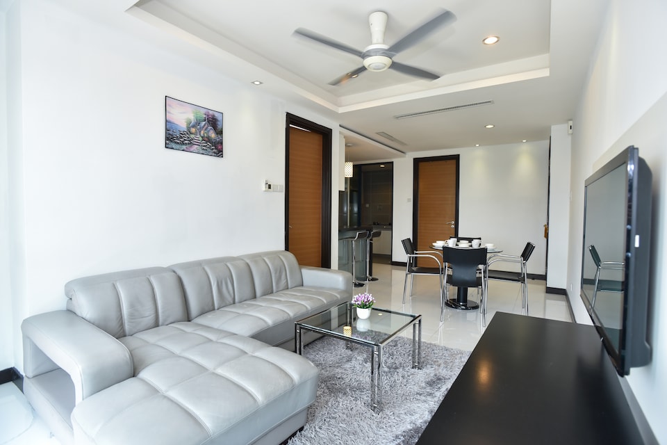 OYO Home 817 Cosy 2BR Casa Residency, Home Kuala Lumpur, Book @ RM53 - OYO