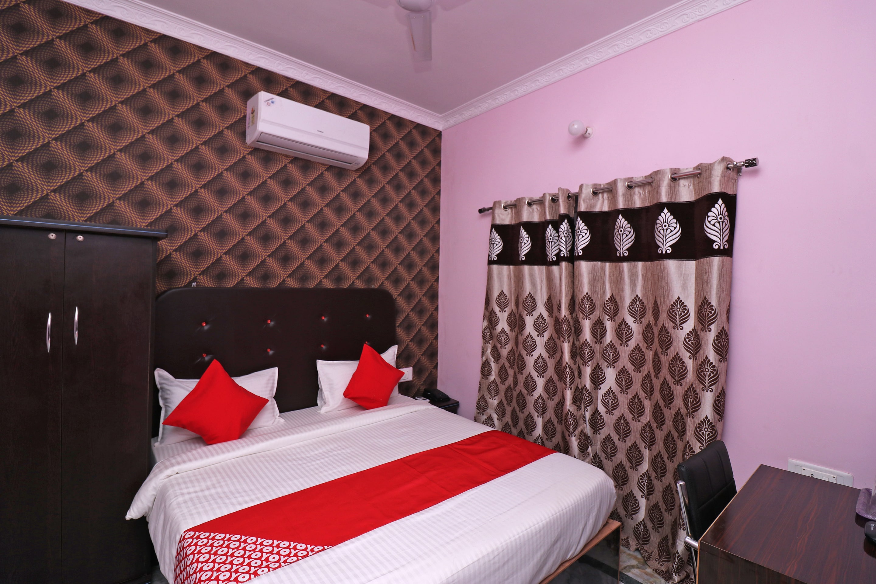 Hotels in Patna: Best Budget Patna Hotels from ₹461