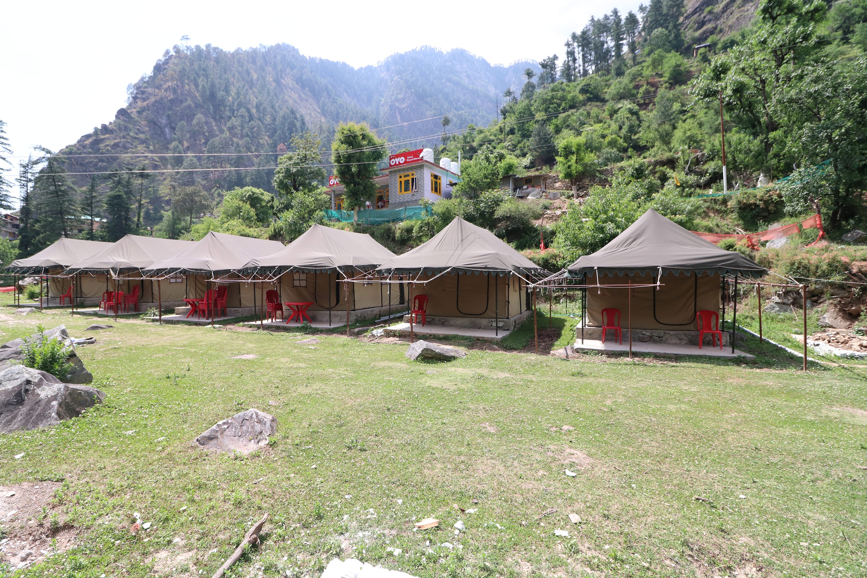 OYO 35422 Kovid Camps, OYO Rooms कसौल, Book @ ₹1095 - OYO