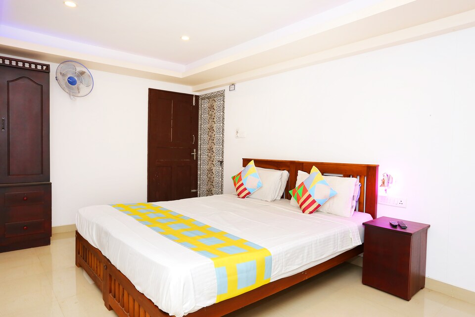 OYO Home 36223 Scenic Stay, Home Munnar, Book @ ₹1095 - OYO
