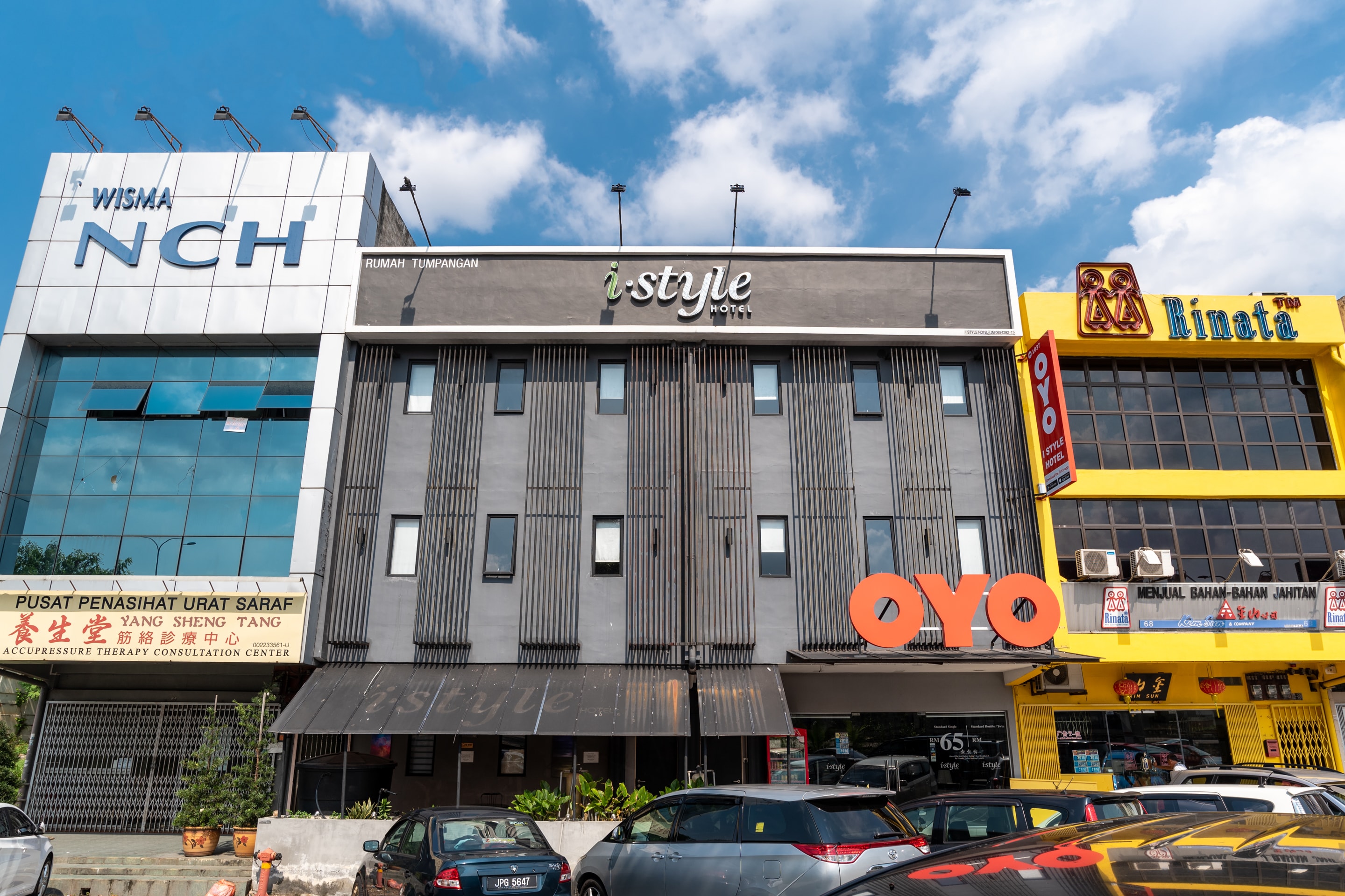 OYO 1037 I Style Jb, Johor Bahru From RM56