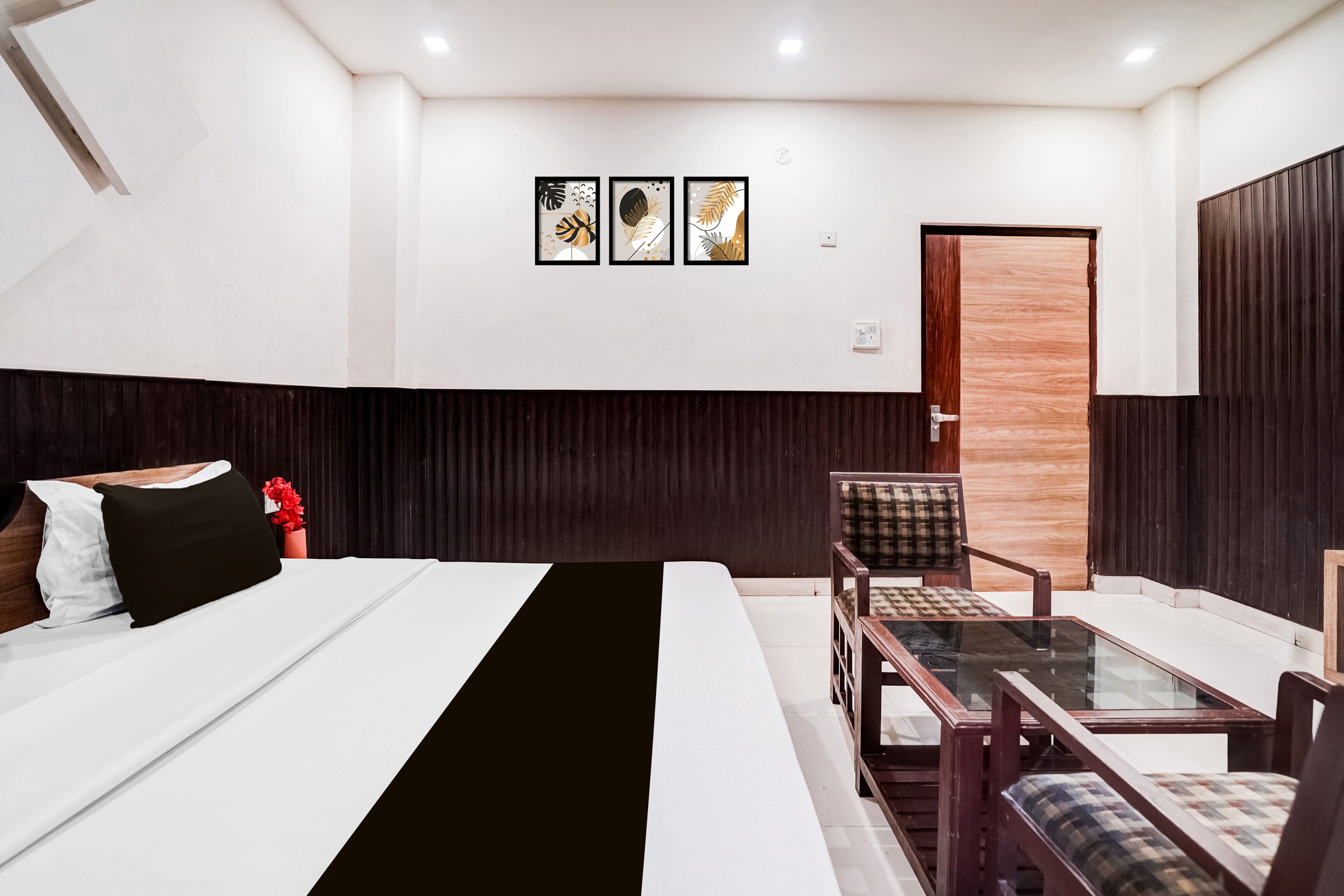 Collection O Hotels in Hotel Amber, Rudrapur Starting @ ₹1088 - Upto 74 ...