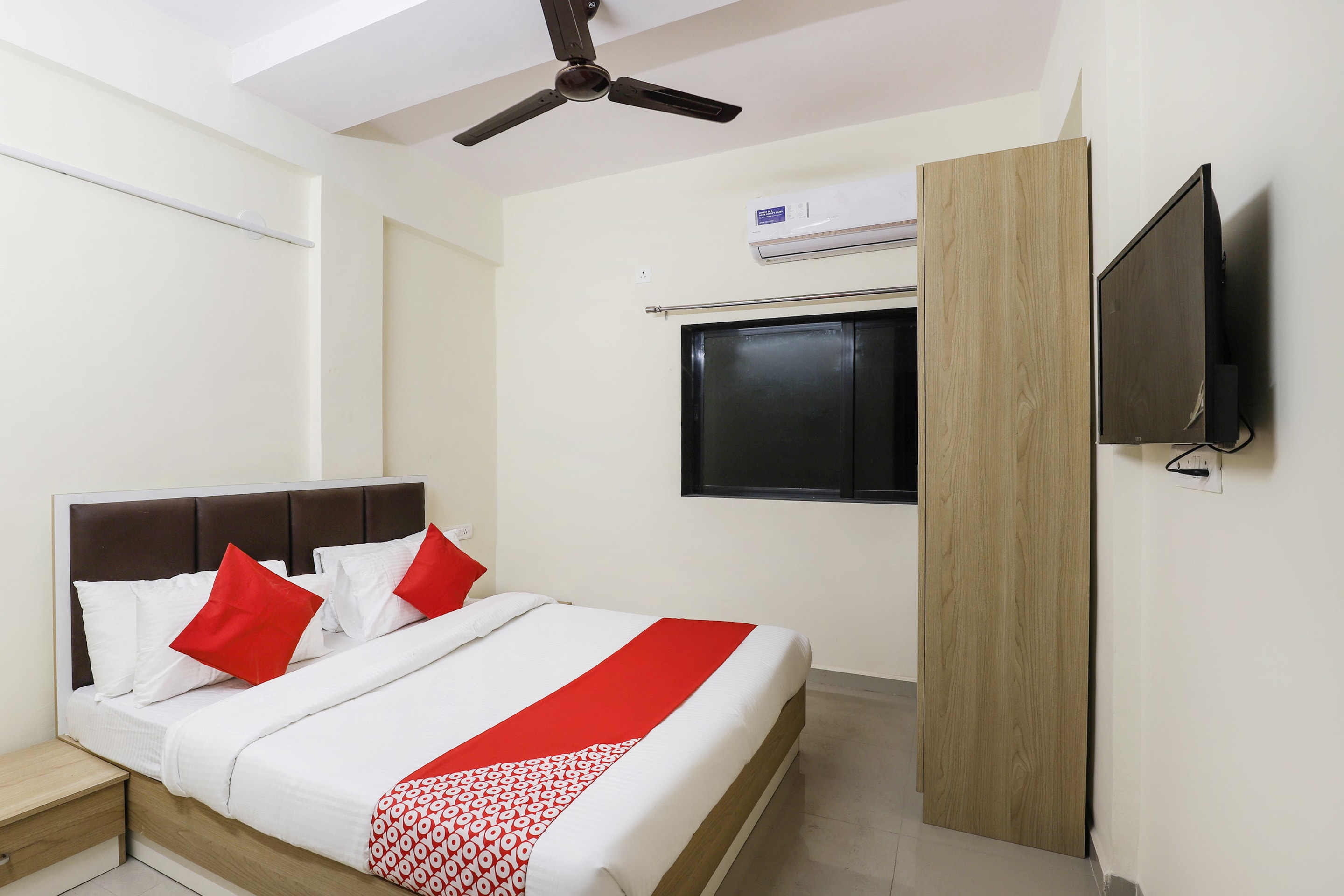 Hotels in Vapi: Best Budget Vapi Hotels from ₹1034
