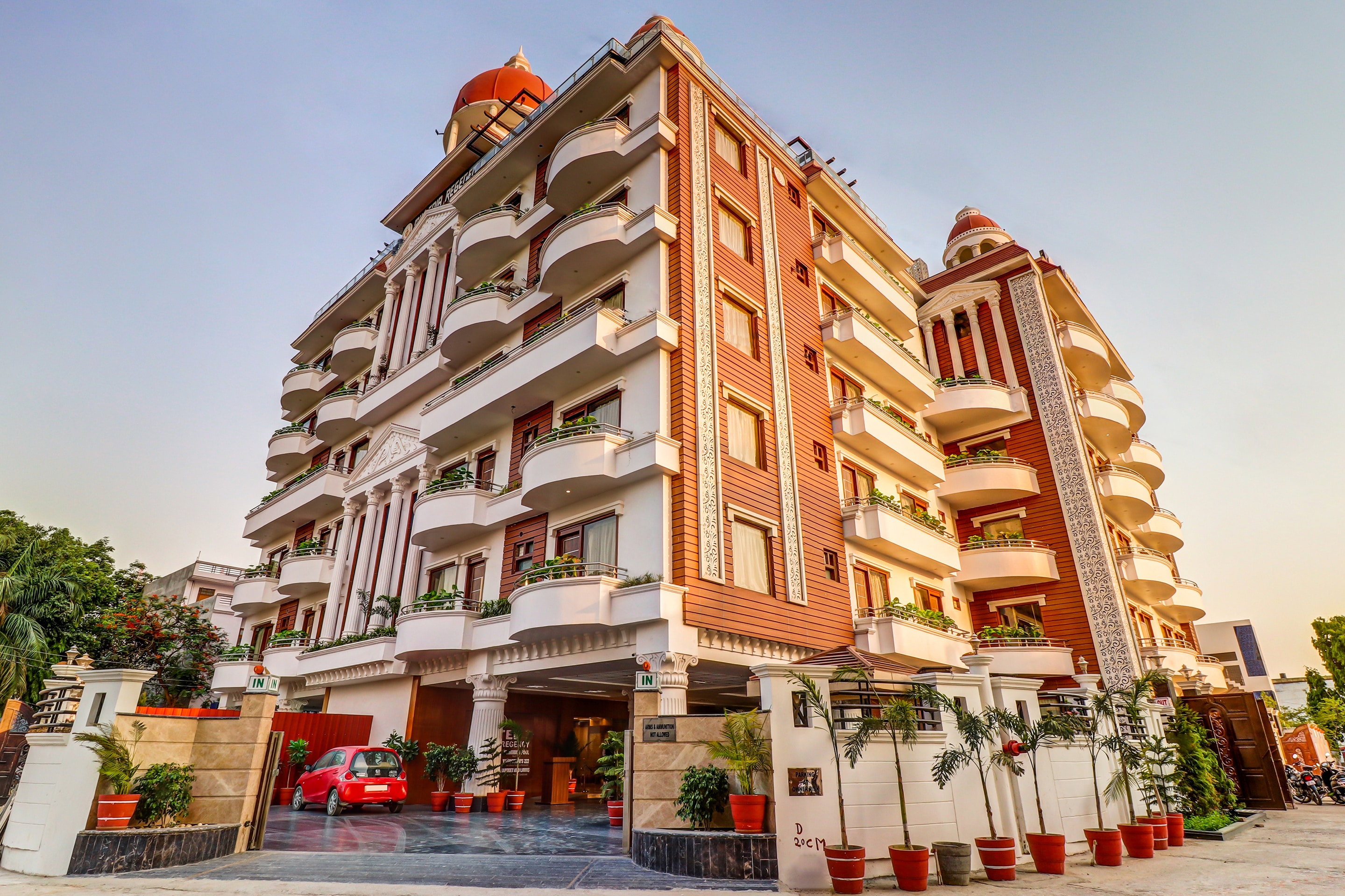 Palette - Millenia Regency, Palette Lucknow, Book @ ₹1095 - OYO