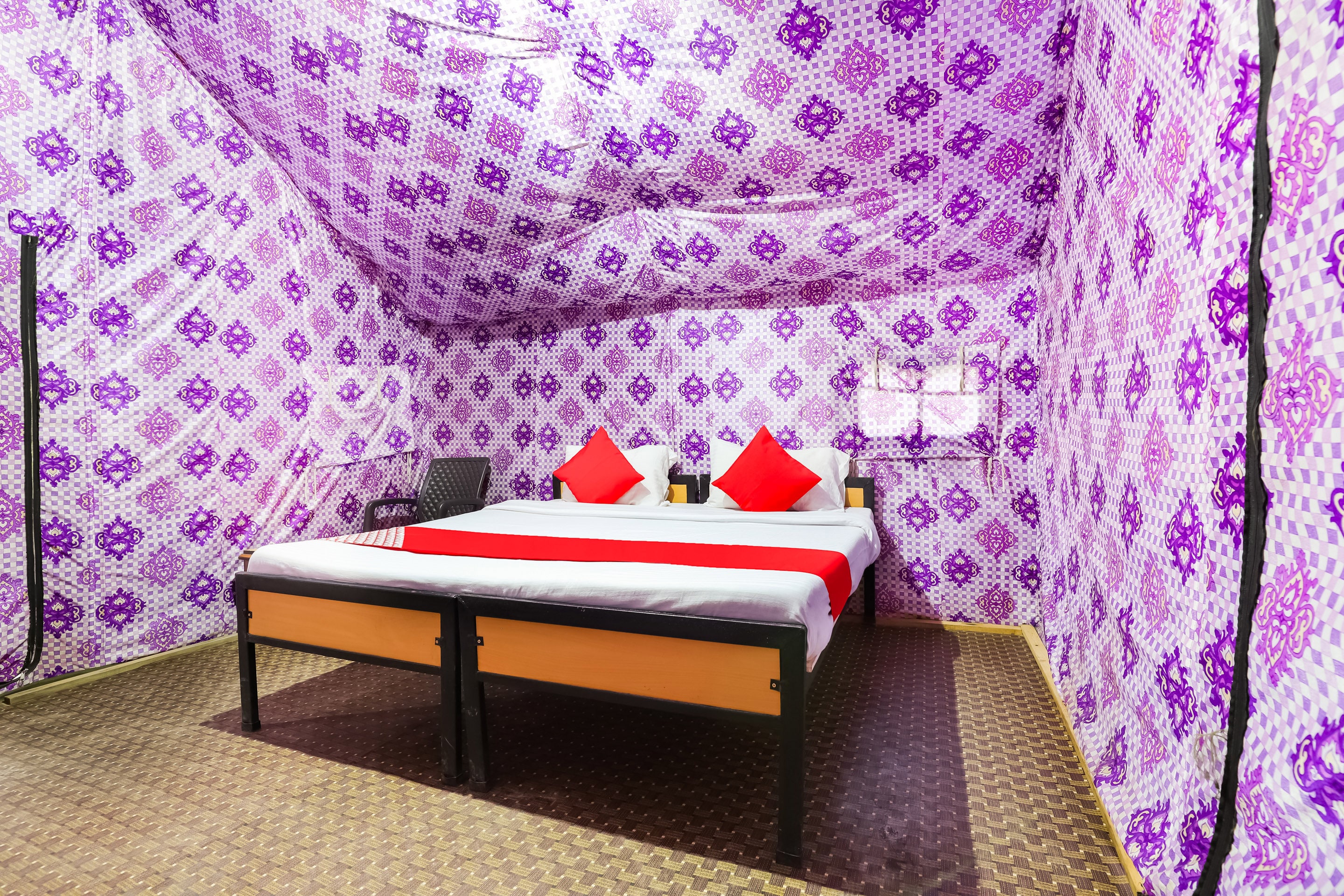 OYO 41869 Dragon Fly Forest Camping, OYO Rooms Kasol, Book @ ₹1095 - OYO