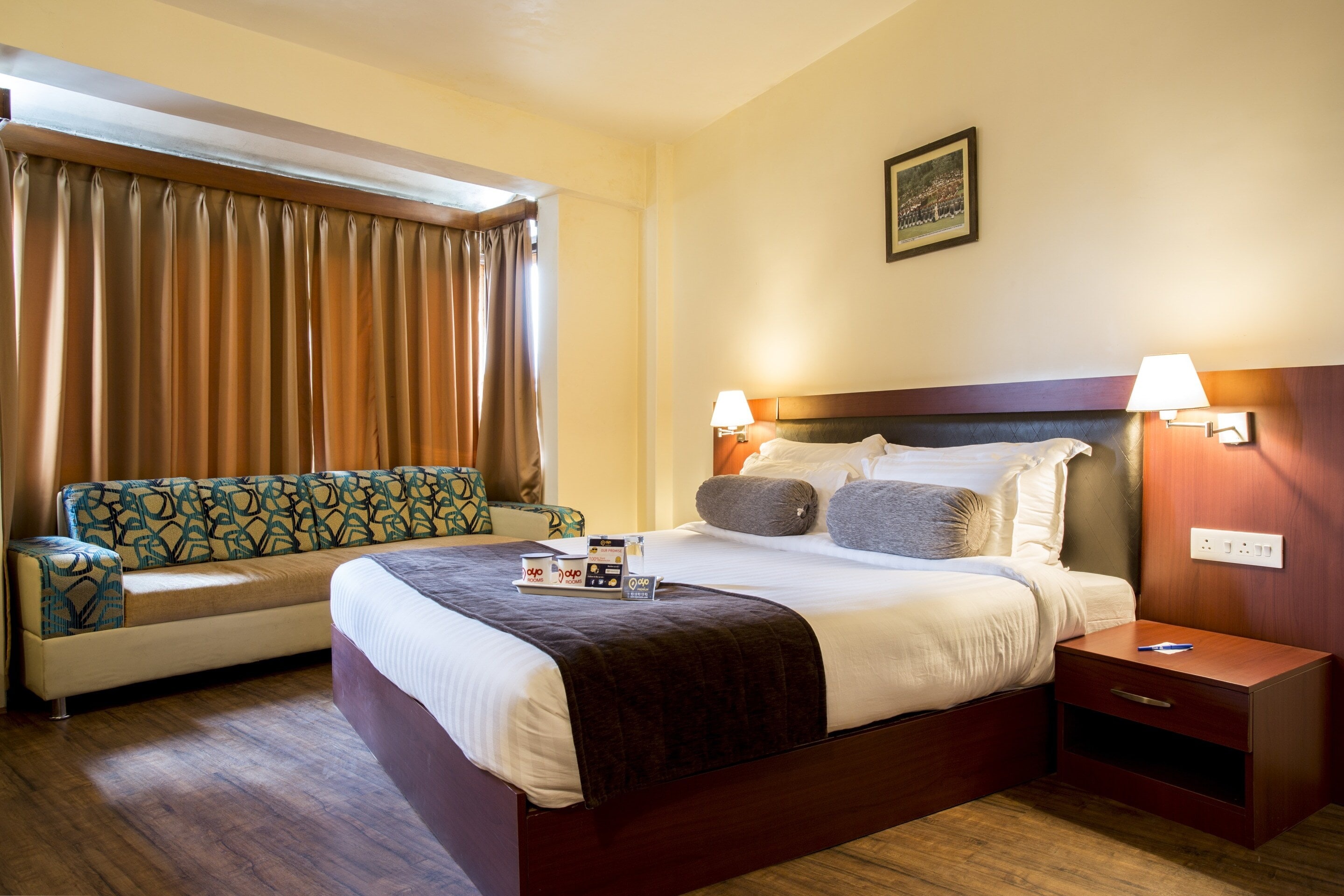 OYO Bus Stand, Premium Gangtok, Book @ ₹985 - OYO