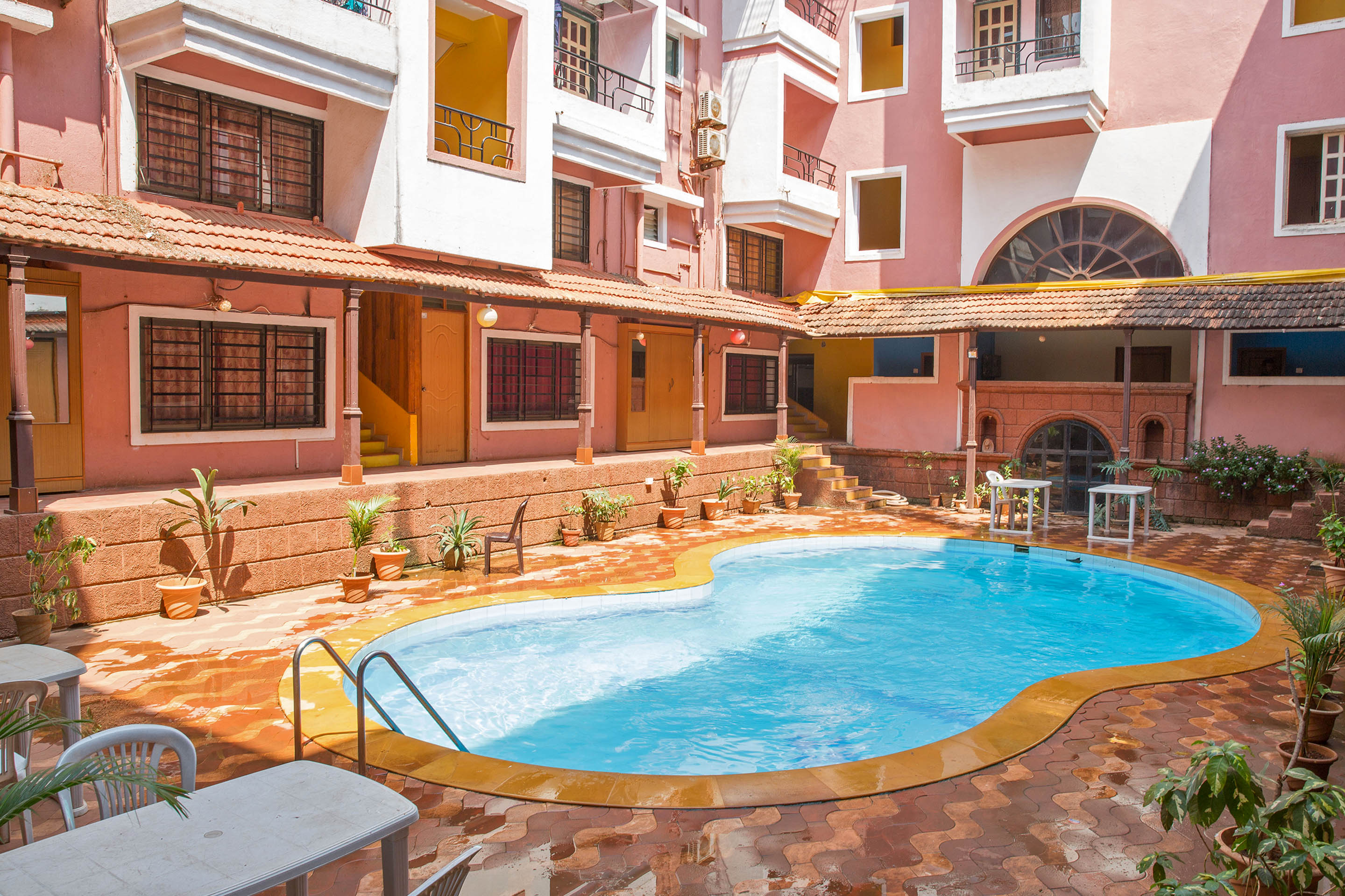 OYO Rooms 304 Calangute Baga Junction, OYO Rooms Goa, Book @ ₹1095 - OYO