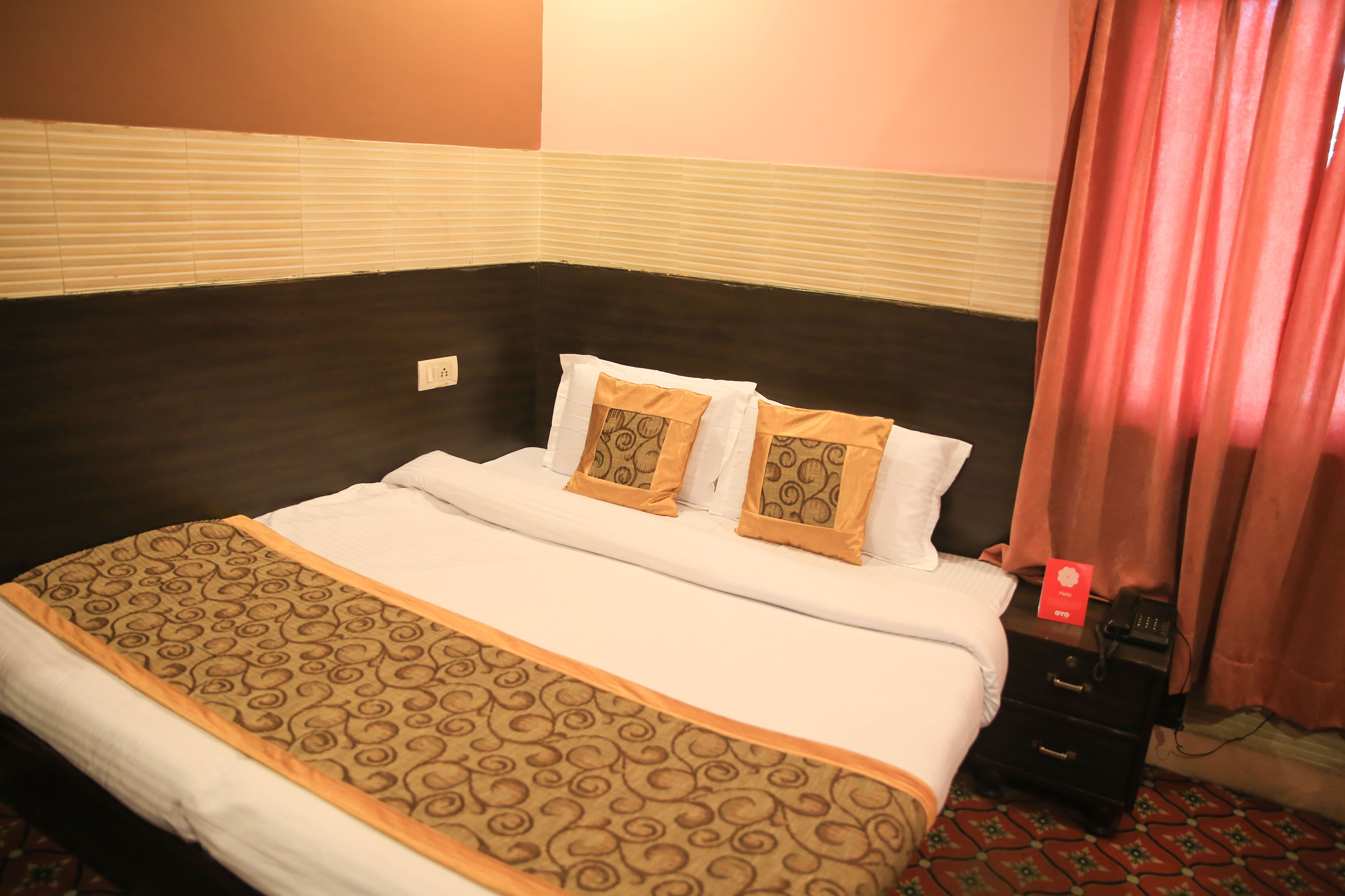 OYO 4250 Hotel Red Rose, OYO Rooms Jammu, Book @ ₹1095 - OYO