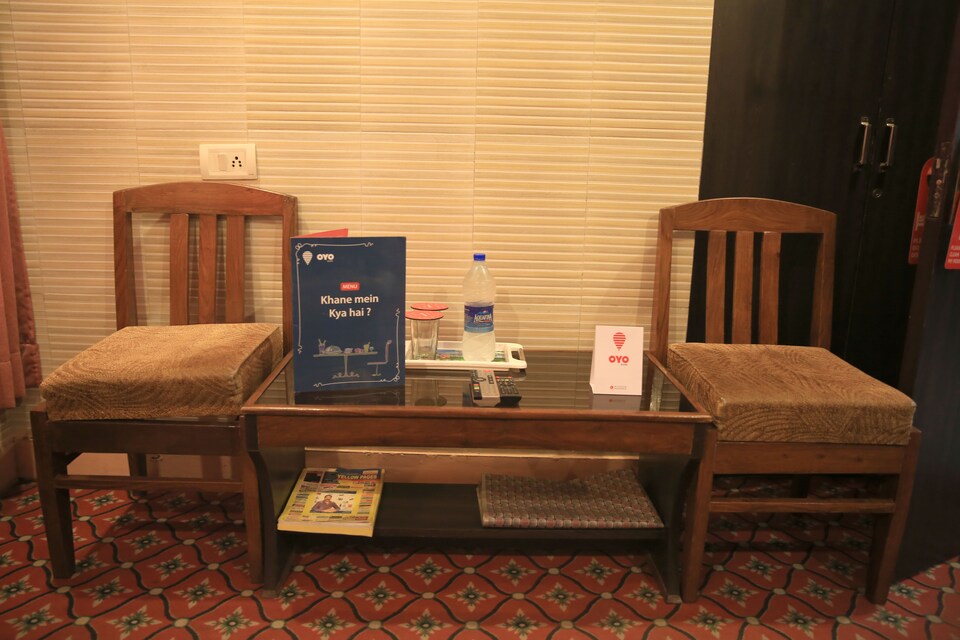 OYO 4250 Hotel Red Rose, OYO Rooms Jammu, Book @ ₹1095 - OYO
