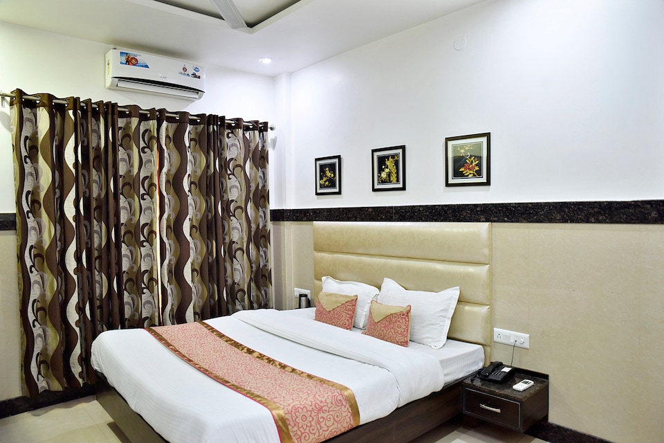 OYO 4289 Hotel New Red Rose, OYO Rooms Jammu, Book @ ₹1095 - OYO