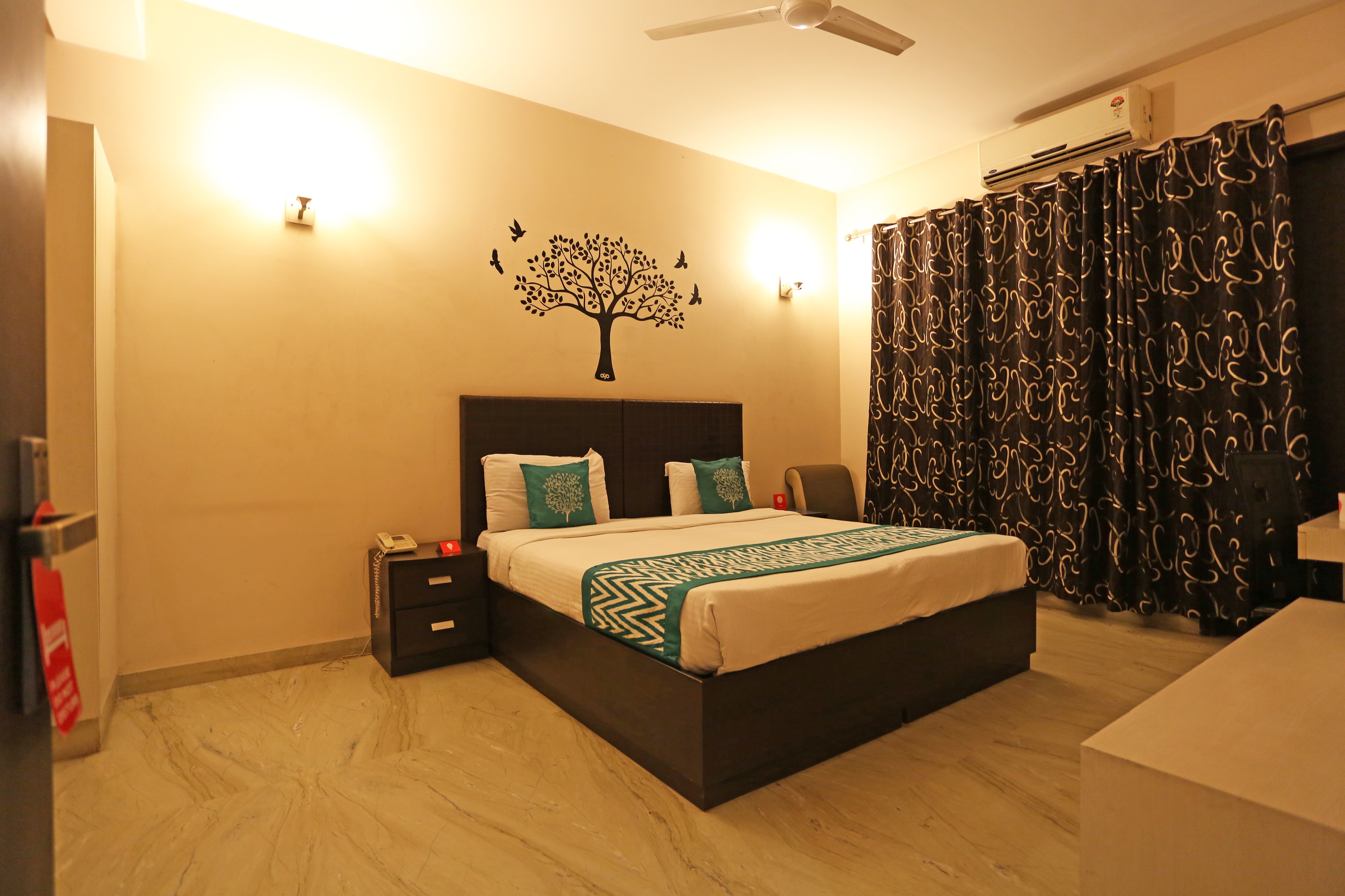 OYO Rooms 483 Golf Course Road, OYO Rooms Gurgaon, Book @ ₹1095 - OYO
