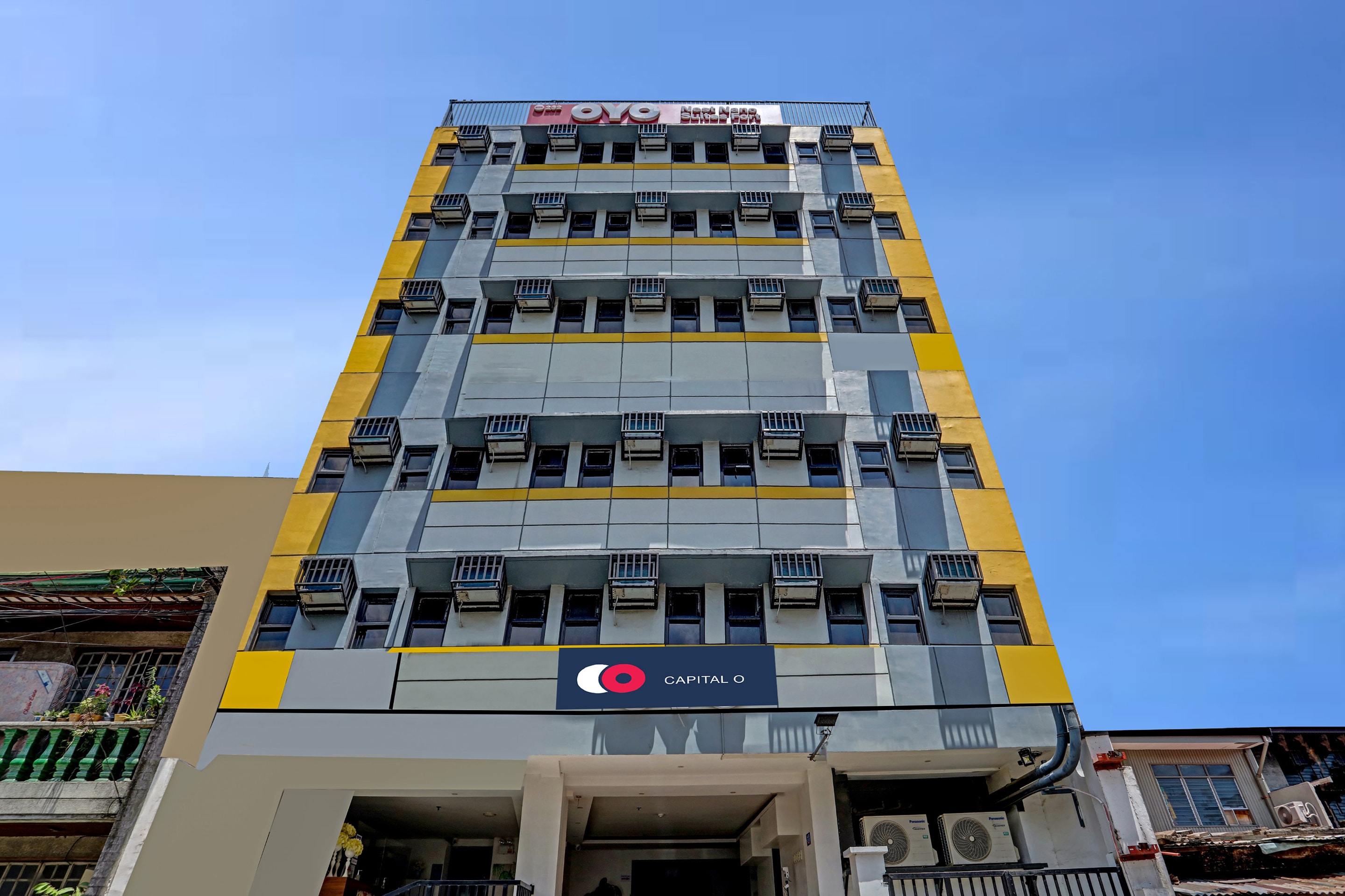 Super OYO Capital O 232 Nest Nano Suites Fort, Capital O Makati City ...